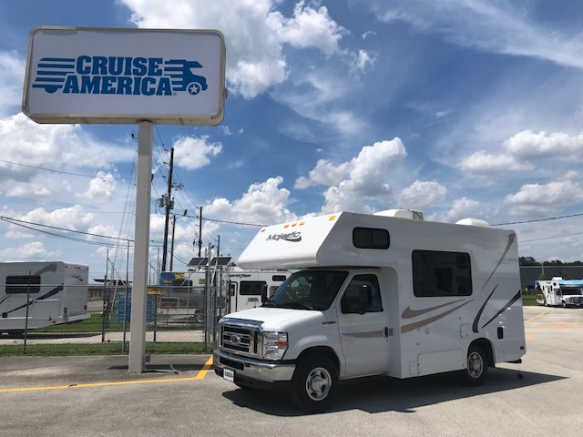Motorhome For Sale Near Lowell, Florida - Class C RVs - Class C ...