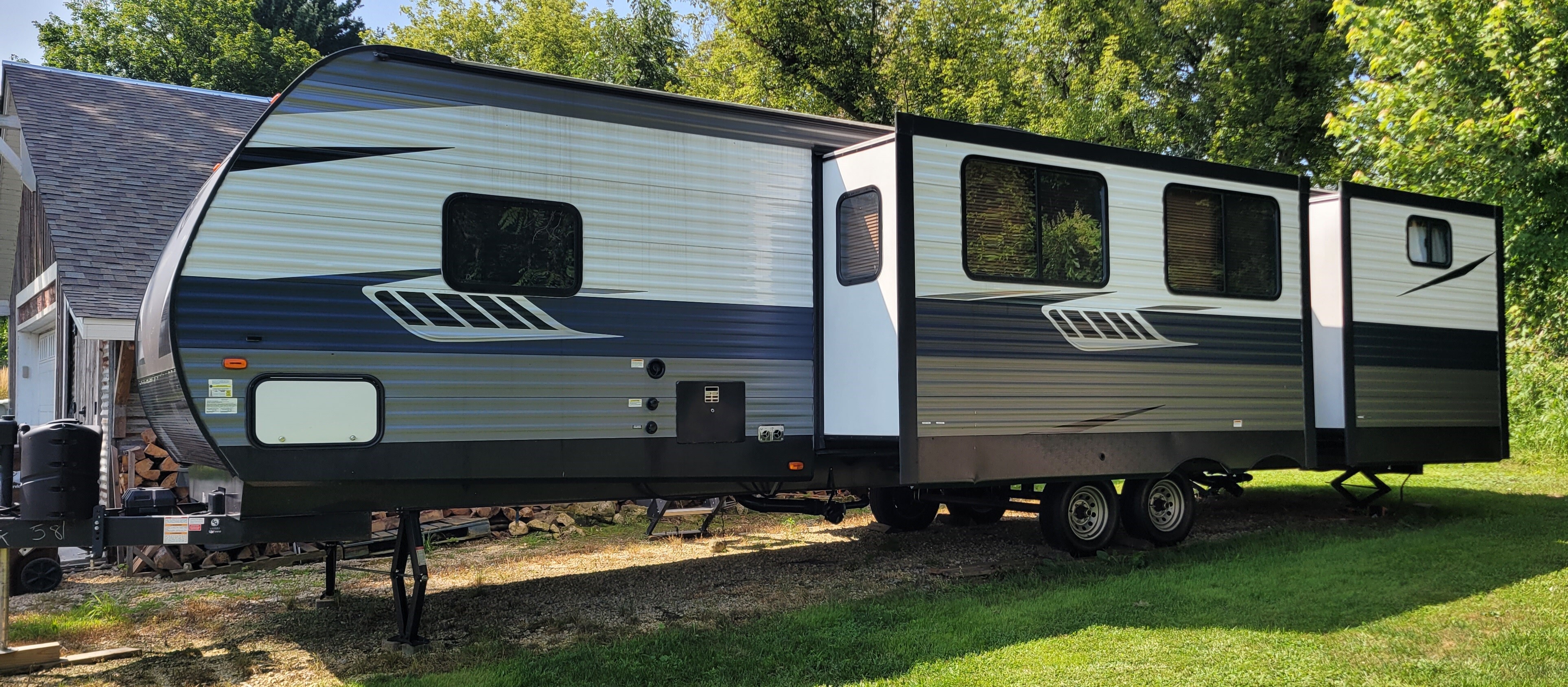 331BH Zinger For Sale - Crossroads RVs - RV Trader