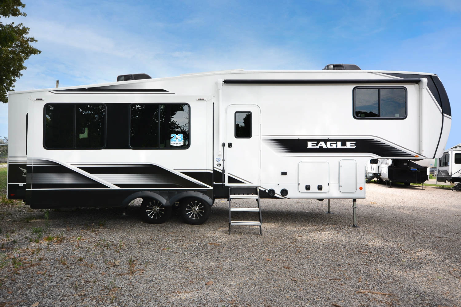 2025 Jayco Eagle Ht 29RLC Fifth Wheels For Sale - RV Trader