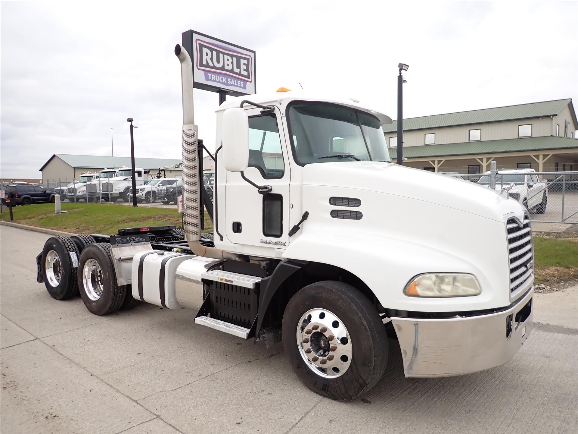 Used 2013 Mack 600 For Sale in New Haven, IN - 5028658670 - Commercial ...