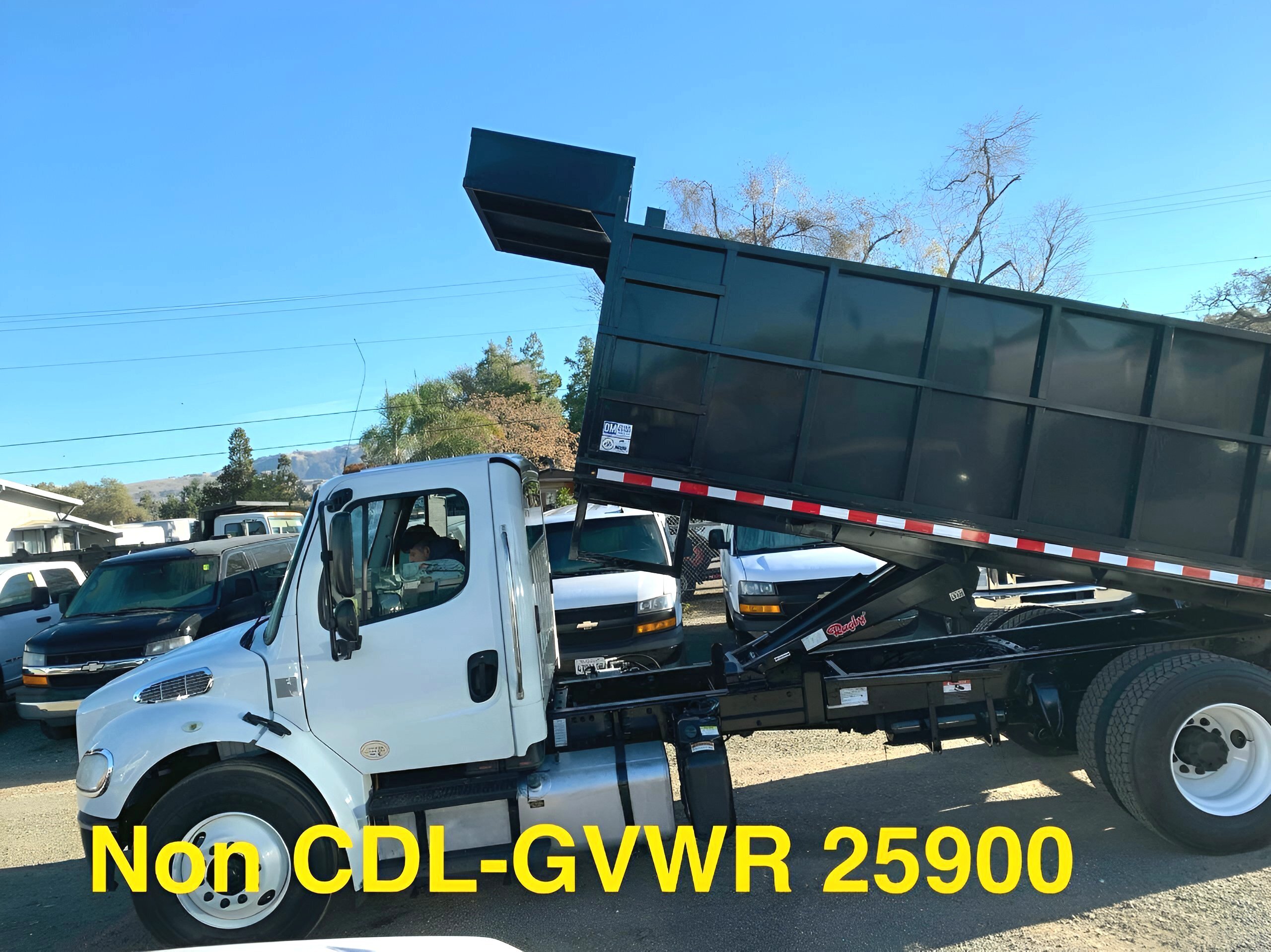 Freightliner For Sale - Freightliner Dump Truck Class 6 (gvw 19501 ...