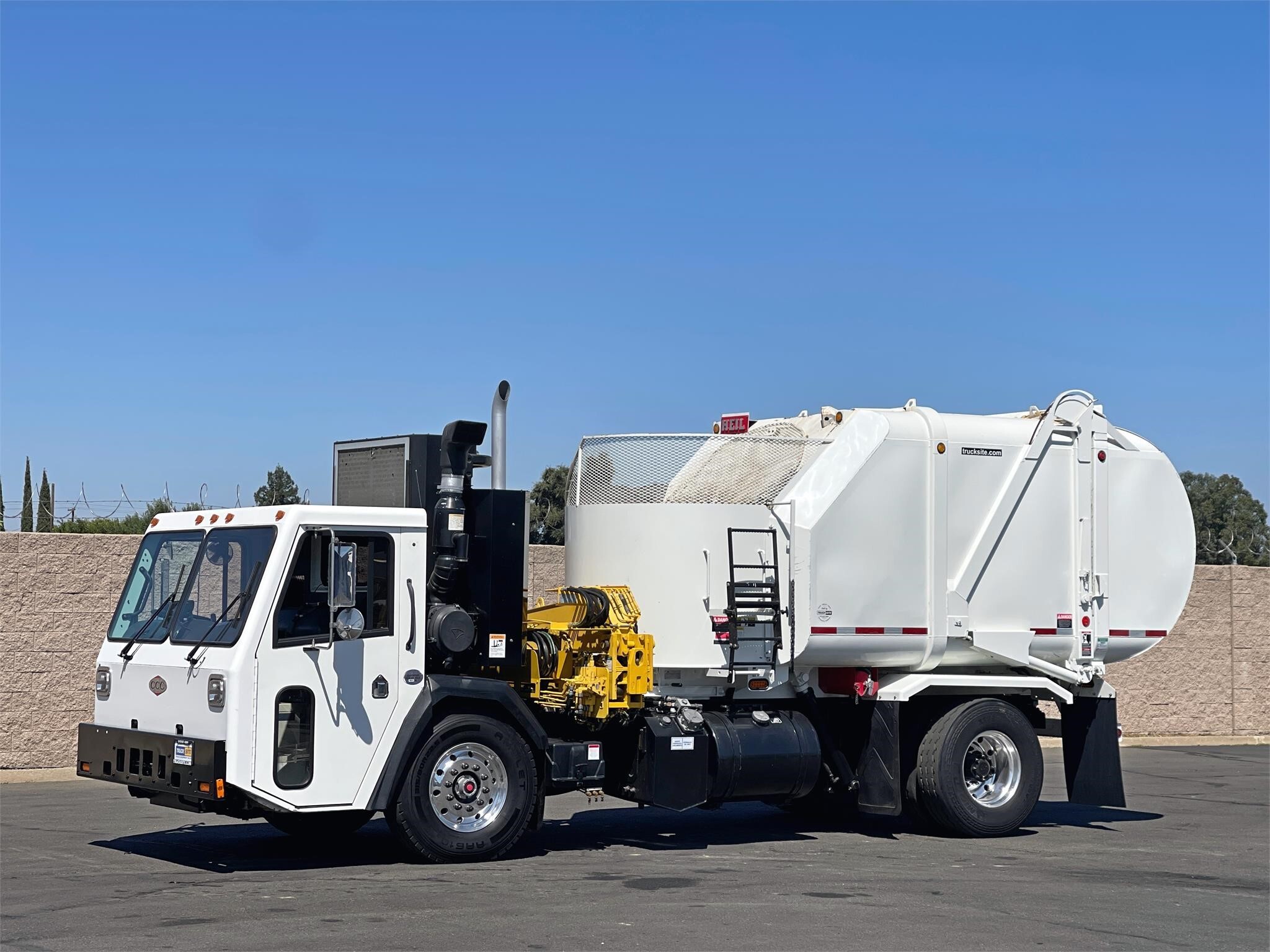 Used 2016 Ccc LET2 For Sale in Sacramento, CA - 5024300910 - Commercial ...
