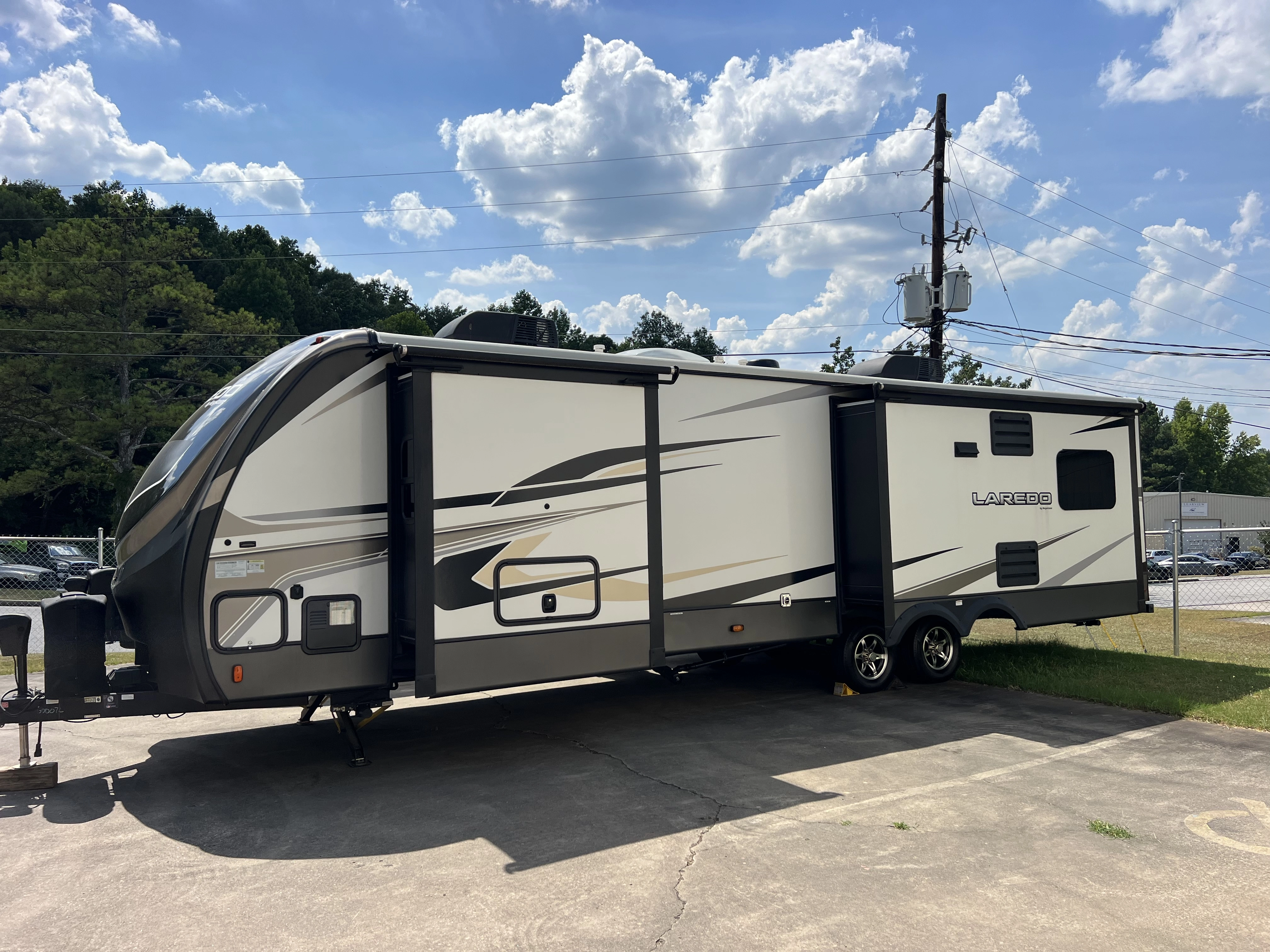 330RL Laredo For Sale - Keystone RVs - RV Trader