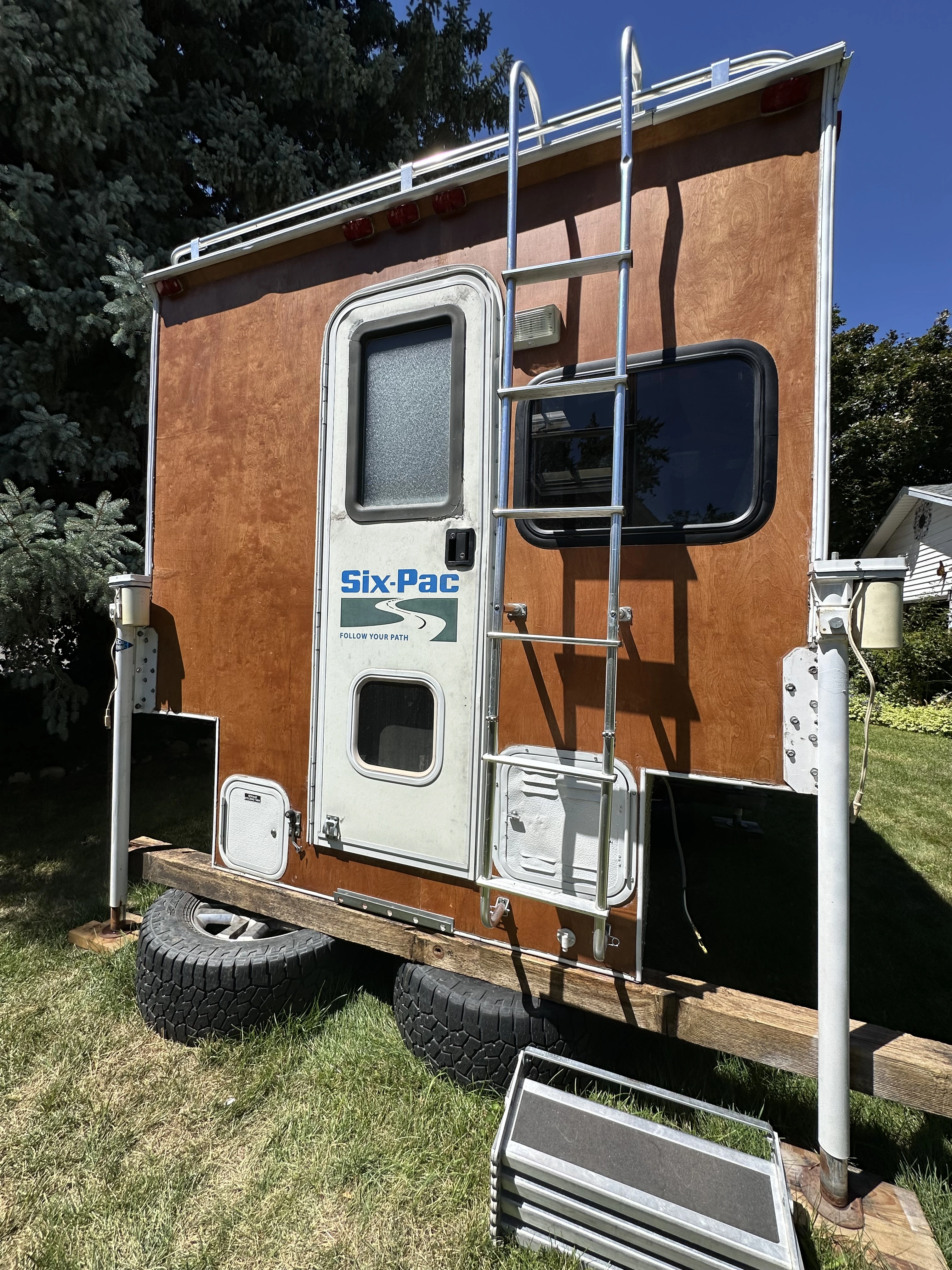 Six-Pac For Sale - Six-Pac Truck Camper RVs - Truck Campers - RV Trader