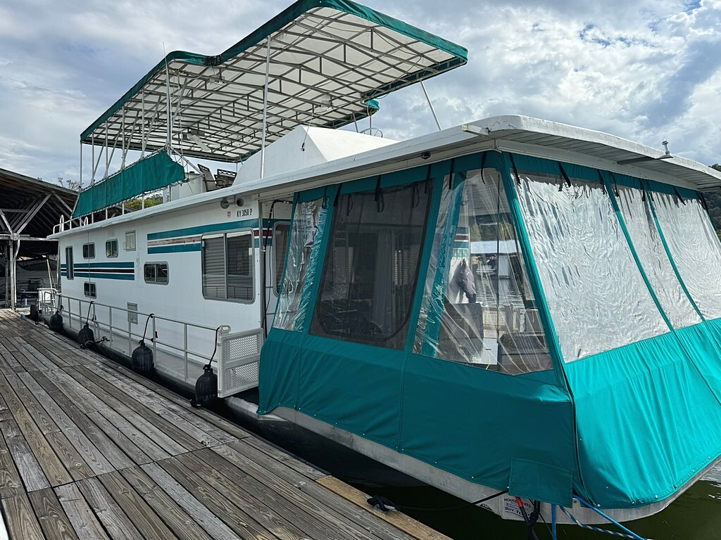 Used 1987 Jamestowner 16' X 64' W/catwalks For Sale in Monticello, KY ...