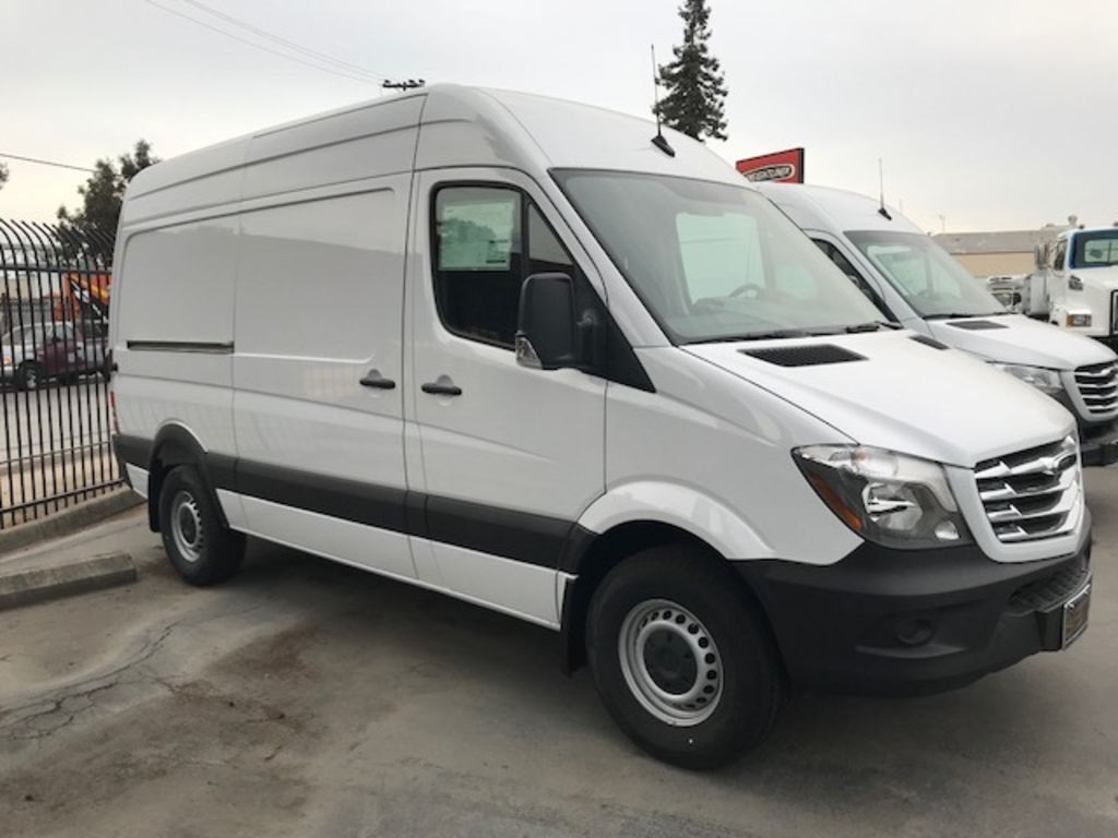 Used 2018 Freightliner Sprinter For Sale in Oakland, CA - 5033369100 ...