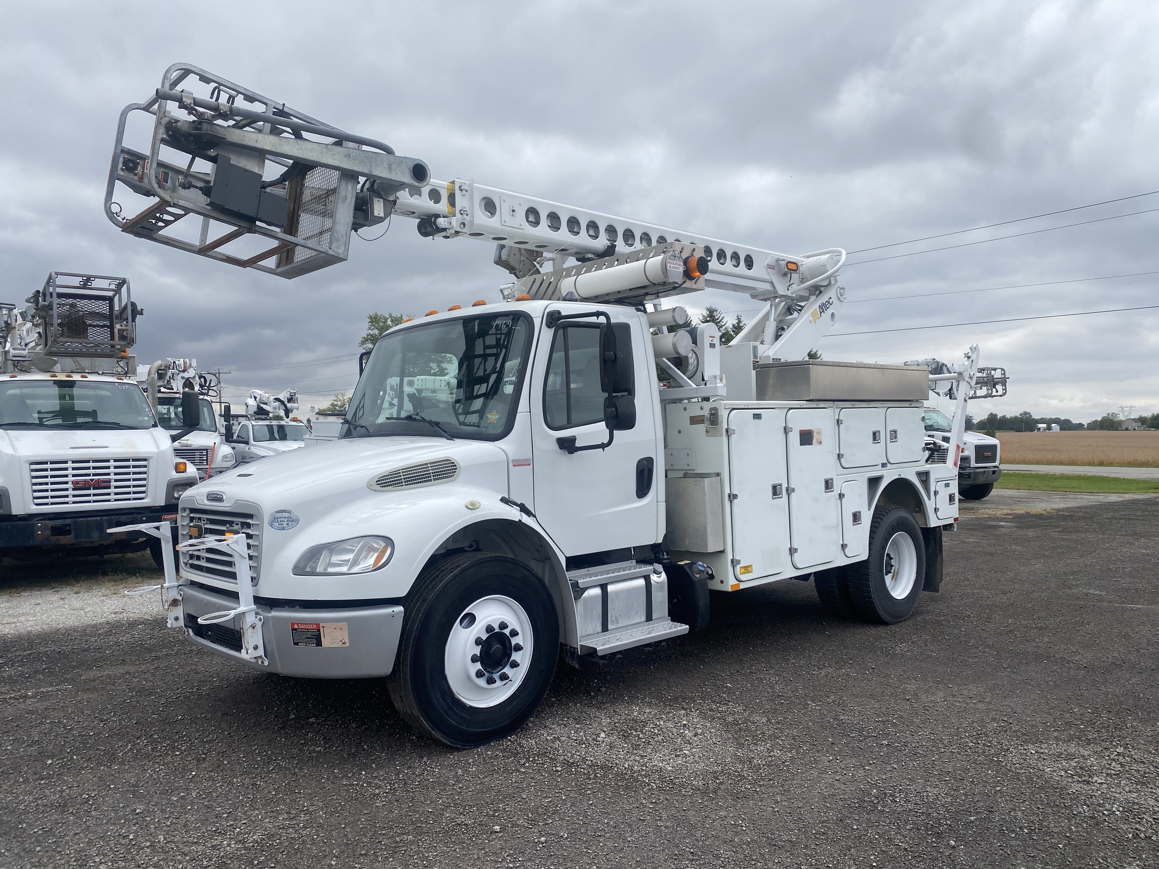Class 7 (gvw 26001 - 33000) Trucks for Sale | Commercial Truck Trader