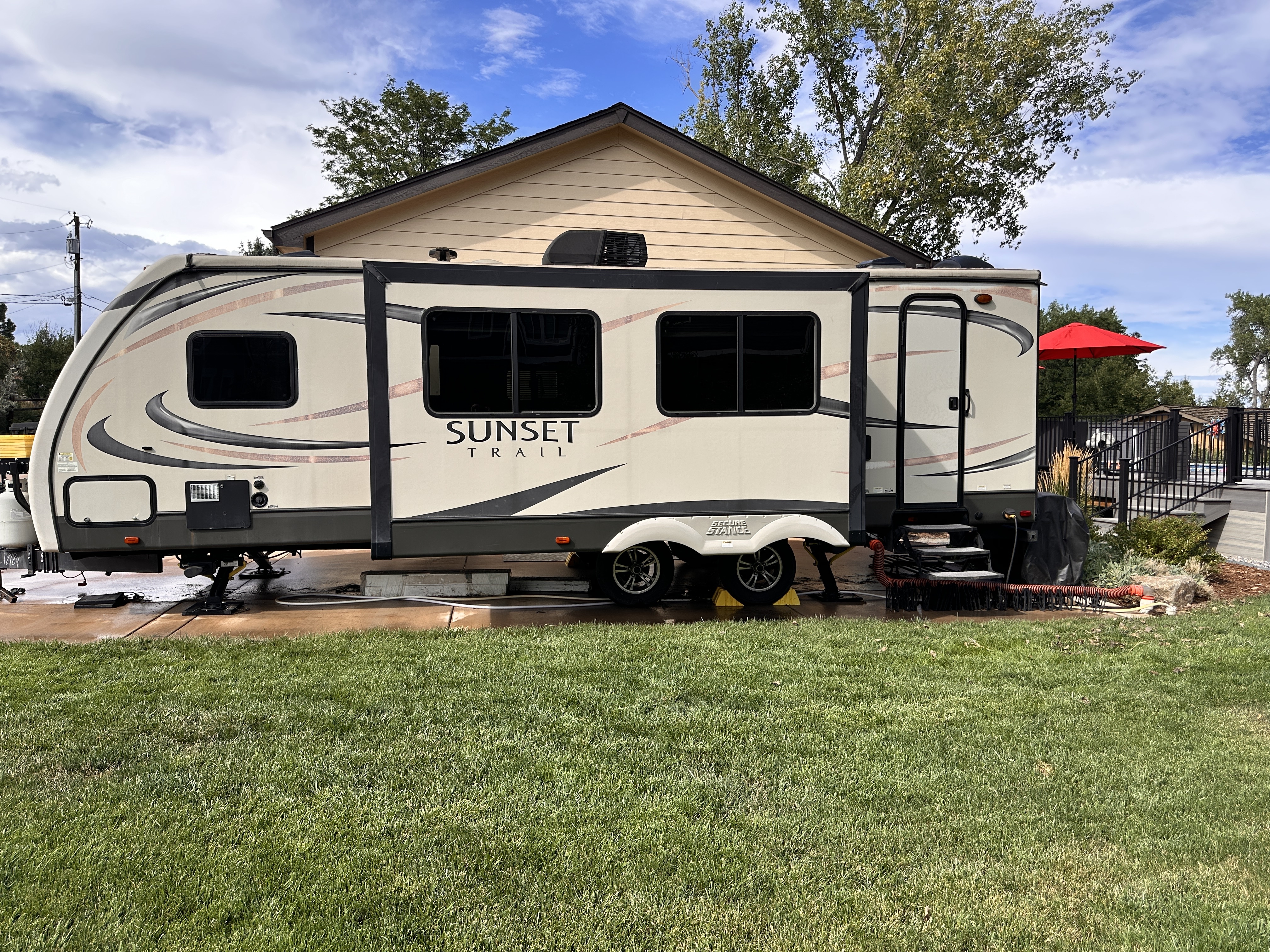 2016 Sunset Trail Super Lite For Sale - Crossroads RVs - RV Trader