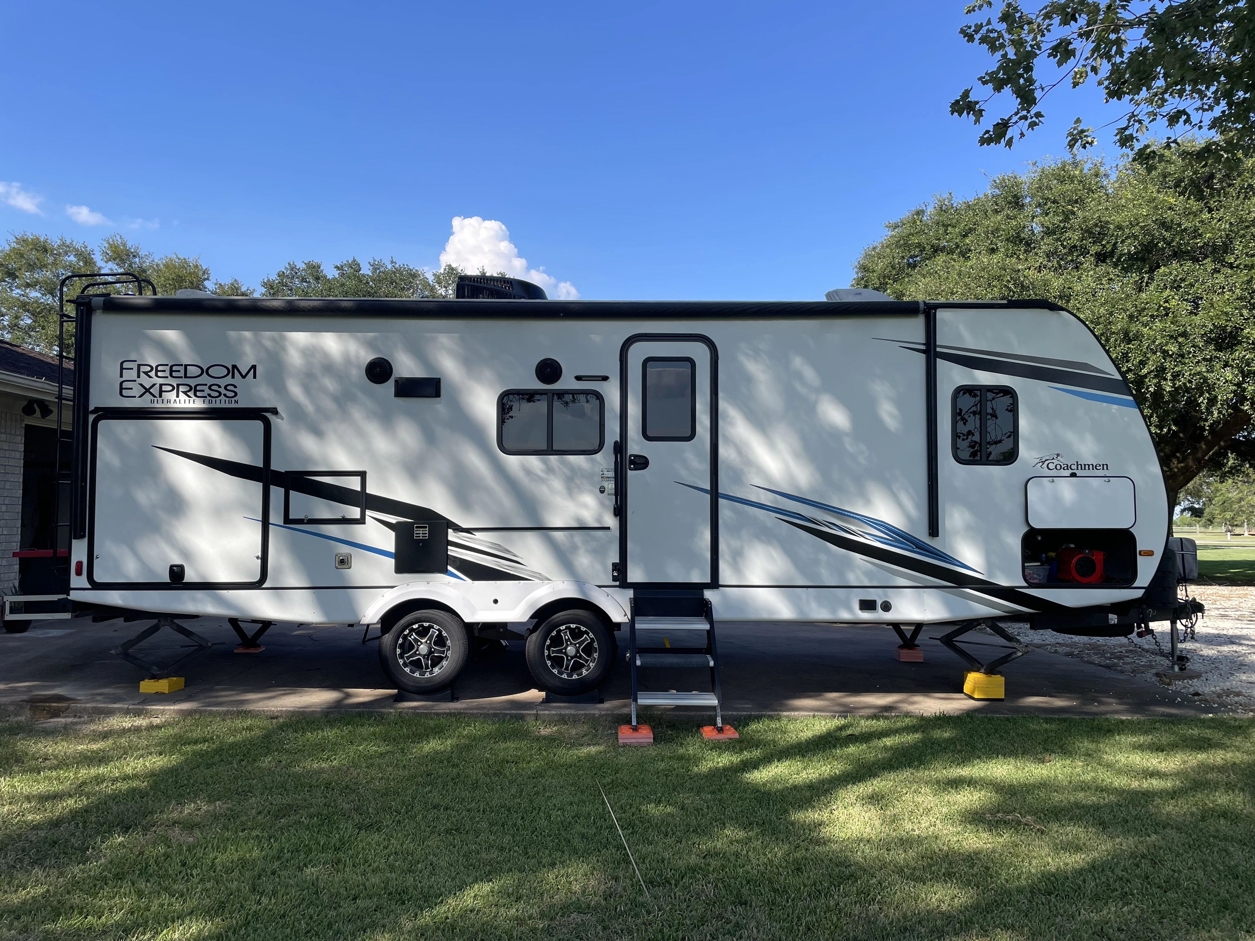 2021 192RBS Freedom Express Ultra Lite For Sale - Coachmen RVs - RV Trader
