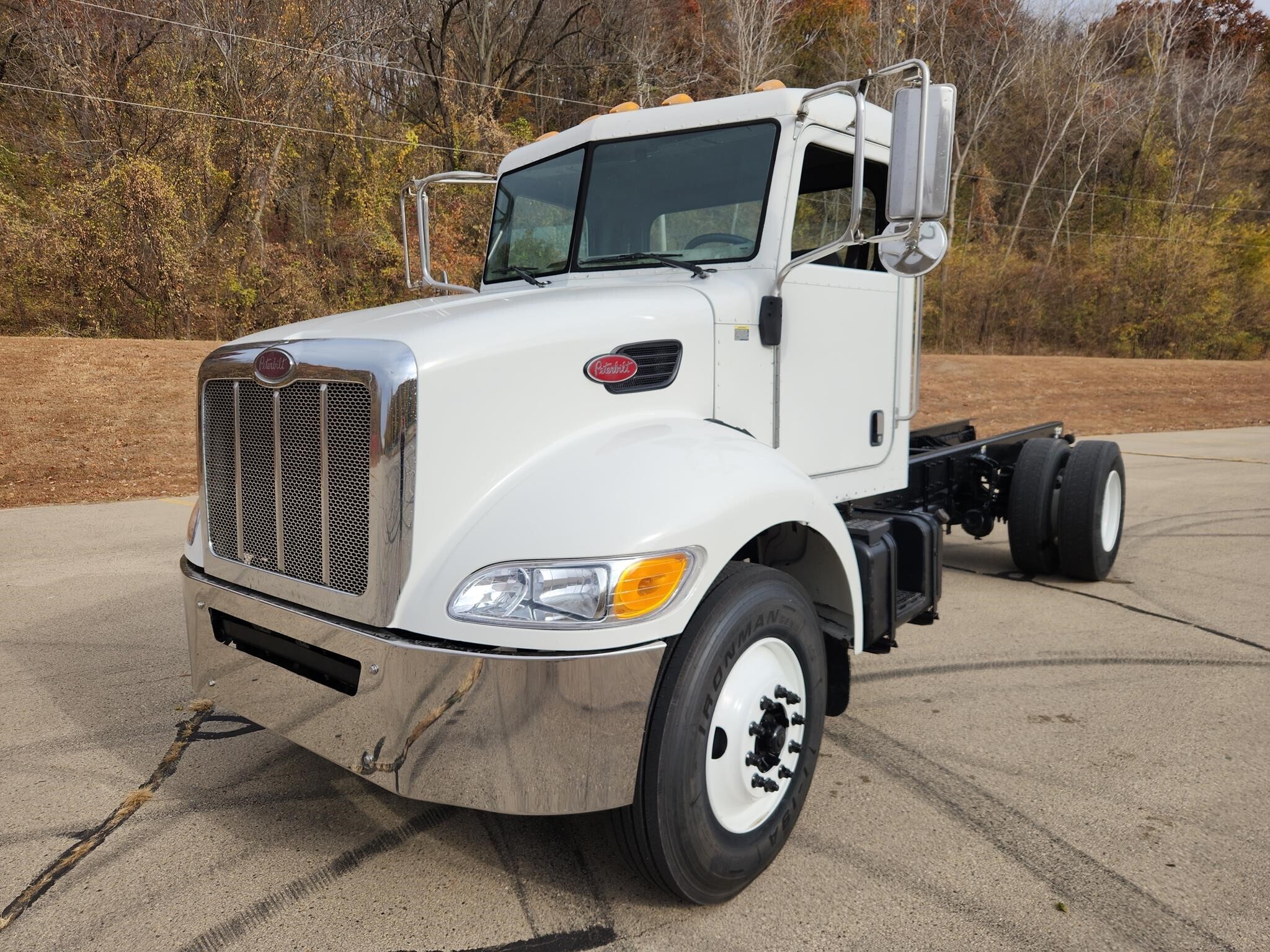 Used 2007 Peterbilt 335 For Sale in Dubuque, IA - 5033448651 - Commercial Truck Trader