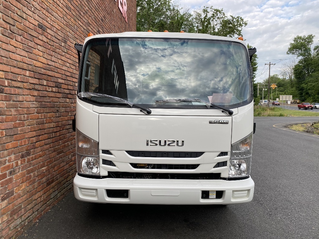 Used 2015 Isuzu Npr For Sale in Hartford, CT - 5033572513 - Commercial Truck Trader