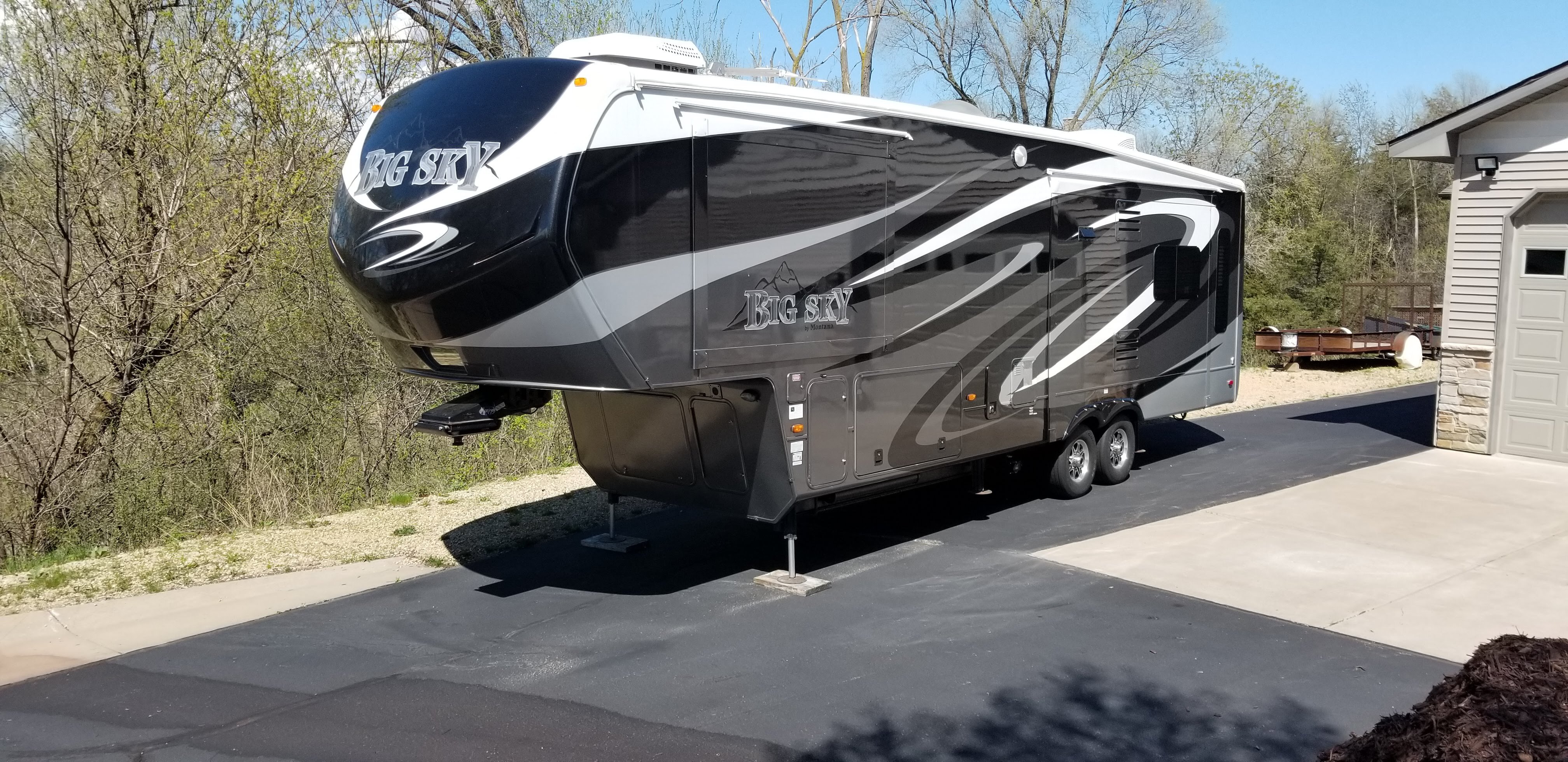 Keystone Big Sky Fifth Wheel Campers For Sale - RV Trader