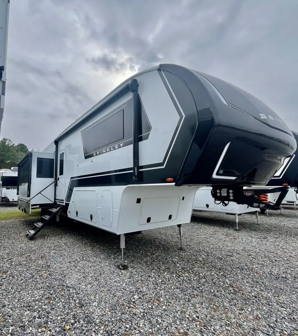 Brinkley Model Z 3515 Fifth Wheels For Sale - RV Trader