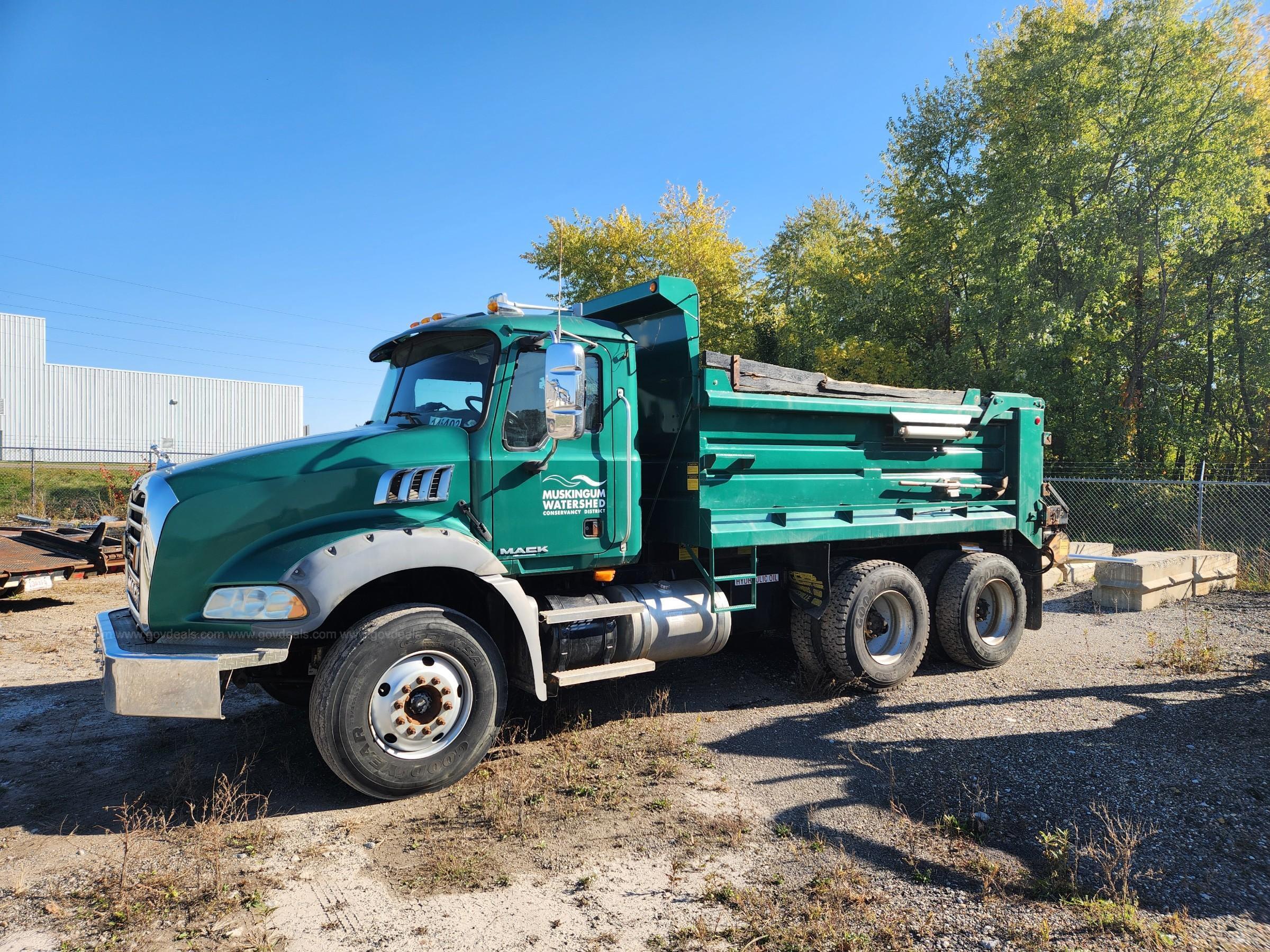 Used 2007 Mack CTP713 For Sale in New Philadelphia, OH - 5033839586 ...