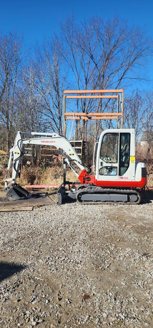 Excavators Equipment For Sale Near Brown City, Michigan - Equipment Trader