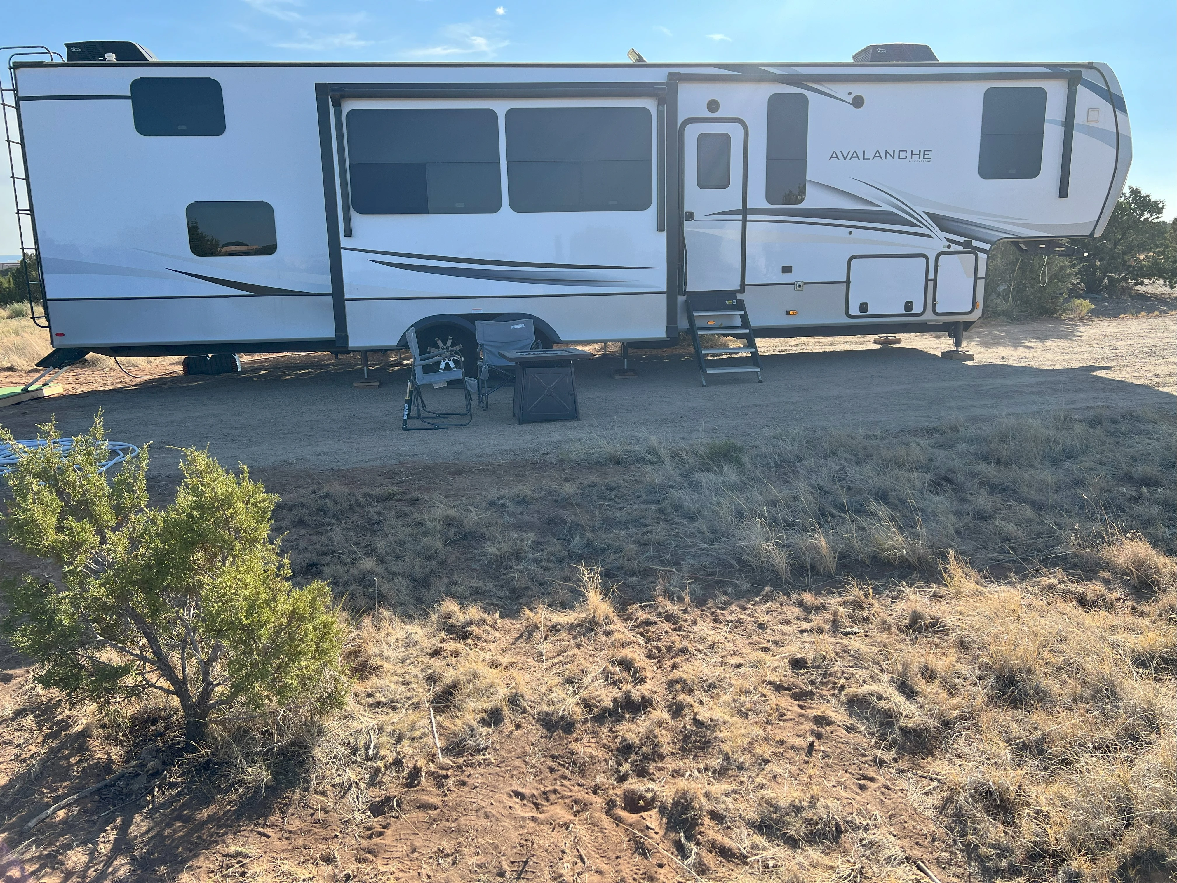 Keystone Avalanche 390DS RVs For Sale - RV Trader