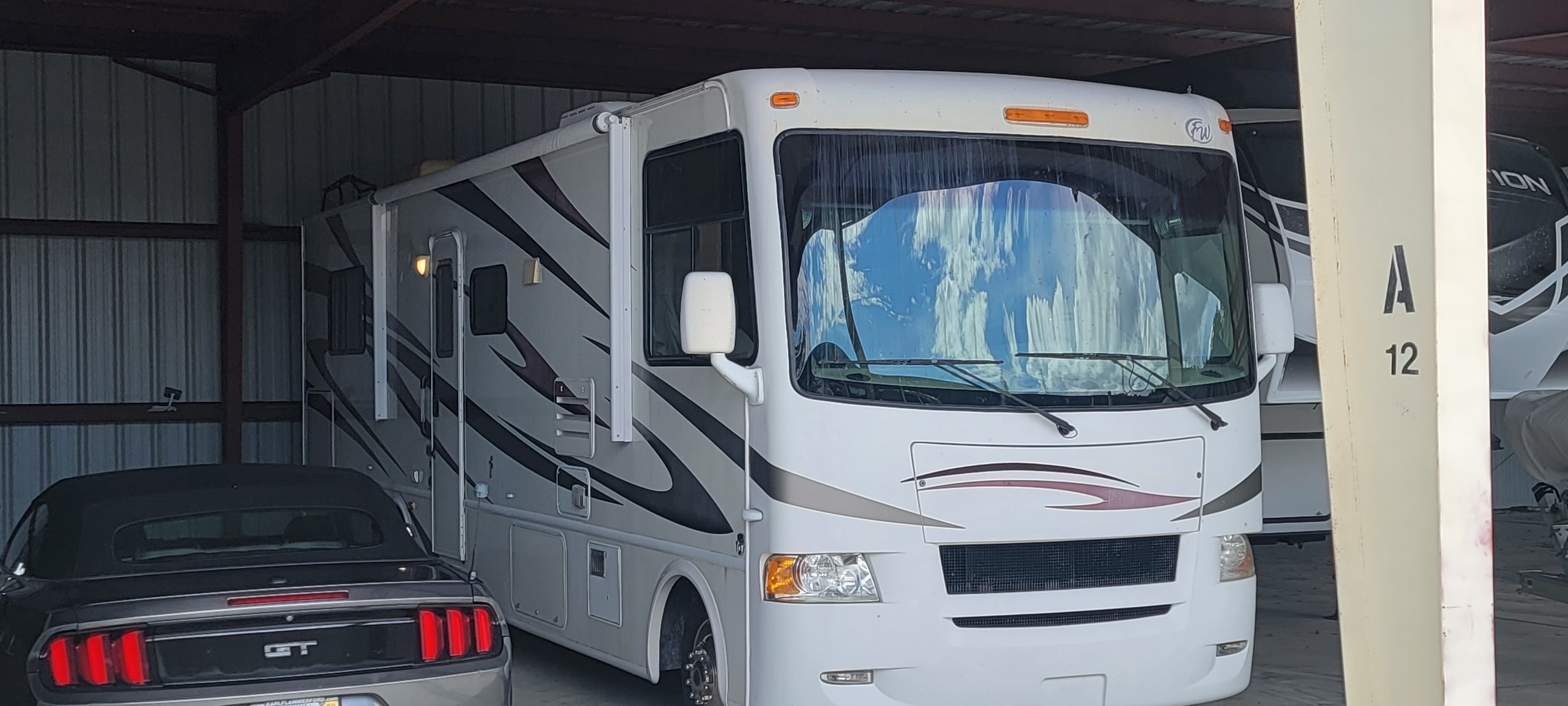 Used 2011 Four Winds Hurricane 31h in Tarpon Springs, FL - 5033971697 ...