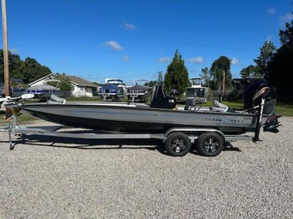 New 2025 Xpress Boats H24 Bay For Sale in New Bern, NC - 5033591253 ...