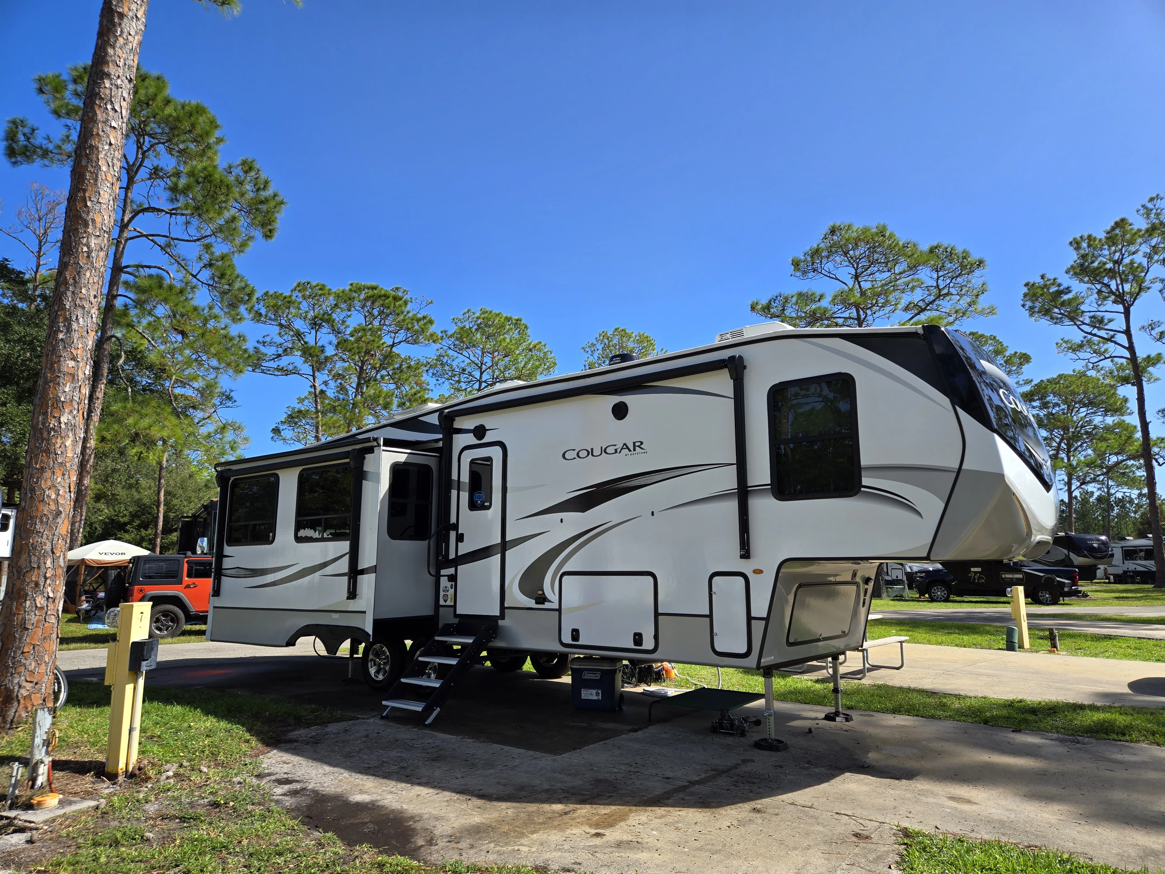 Keystone Cougar 316RLS Fifth Wheel Campers For Sale - RV Trader