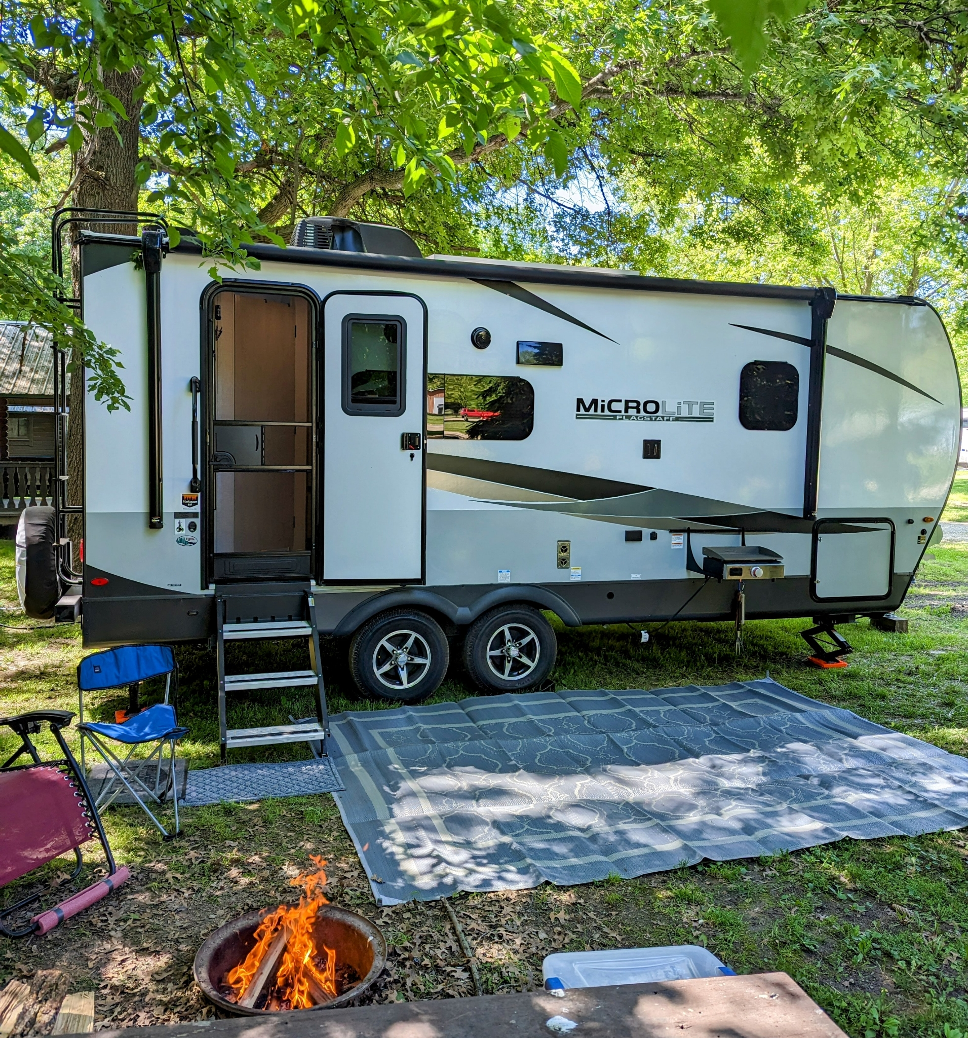 Forest River Flagstaff Micro Lite 22FBS RVs For Sale - RV Trader
