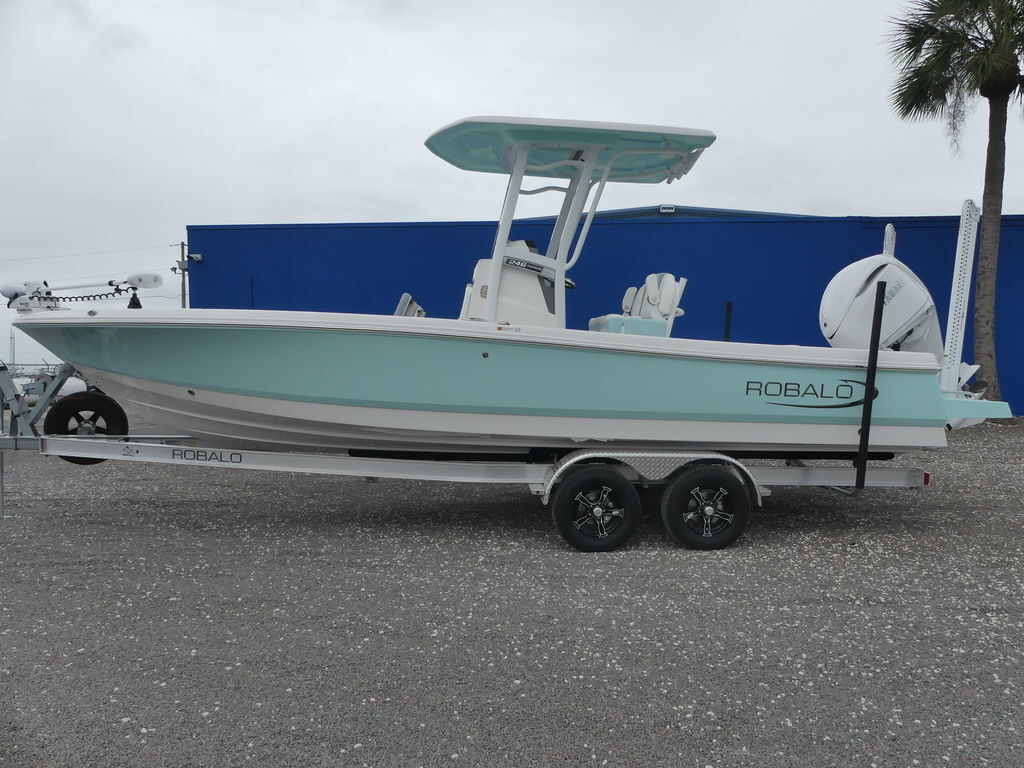 New 2025 Robalo 246 Cayman For Sale in Lake Placid, FL - 5033929488 ...