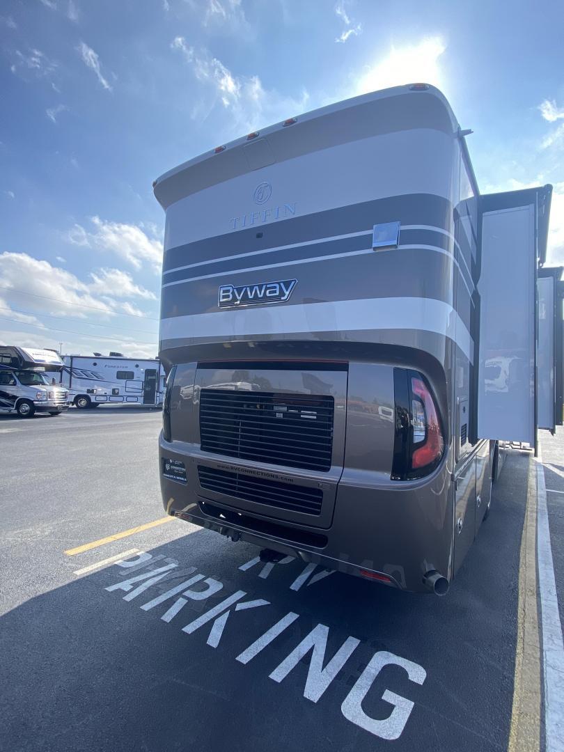 New 2025 Tiffin Motorhomes Byway 33 Fl For Sale in Panama City, FL ...
