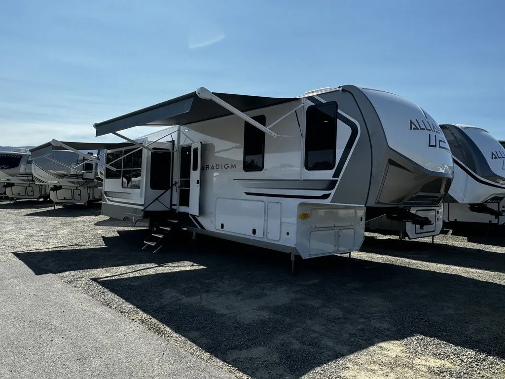 Alliance Rv Paradigm 340RL Fifth Wheel Campers For Sale - RV Trader