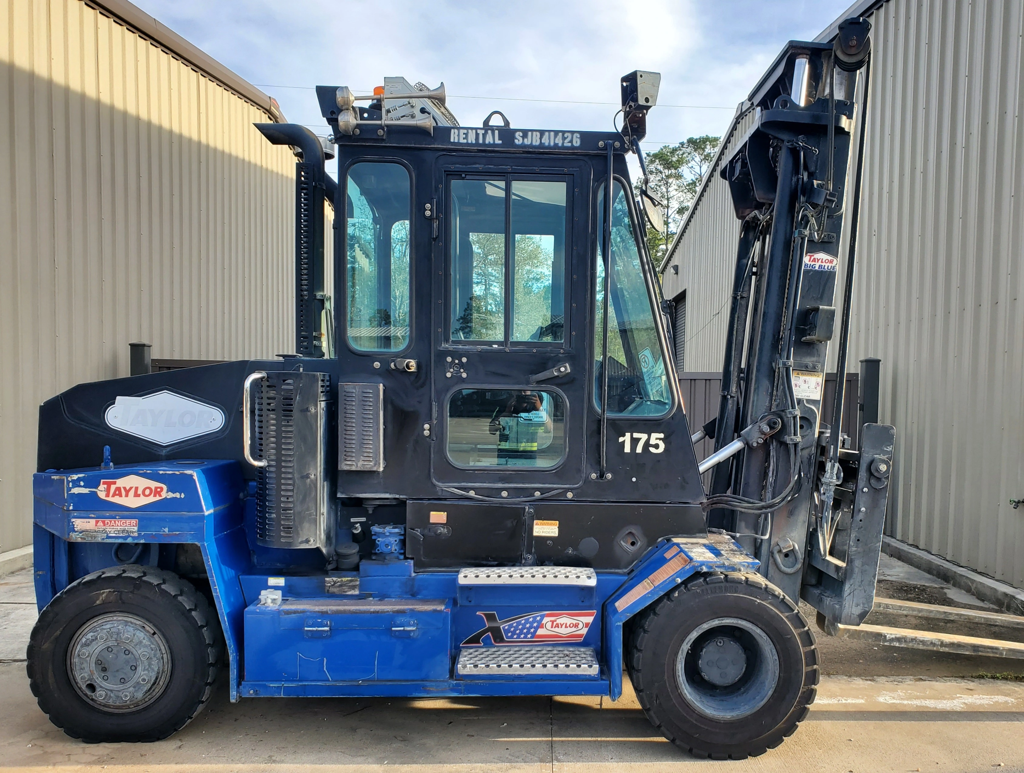 Taylor TMH-120 Marina Forklift Equipment For Sale - Taylor TMH-120 ...