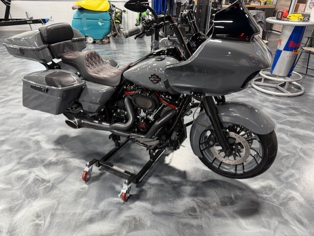 Used 2018 Harley-Davidson Road Glide Cvo Custom Cvo Custom For Sale in ...