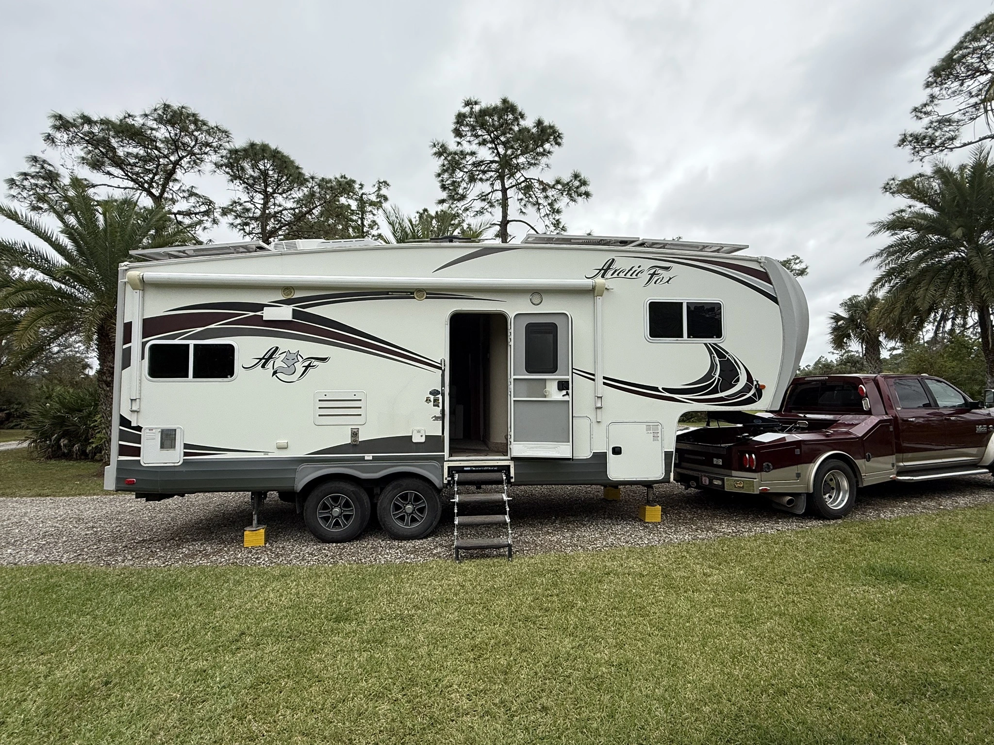 Northwood Mfg Arctic Fox Fifth Wheel Campers For Sale - RV Trader