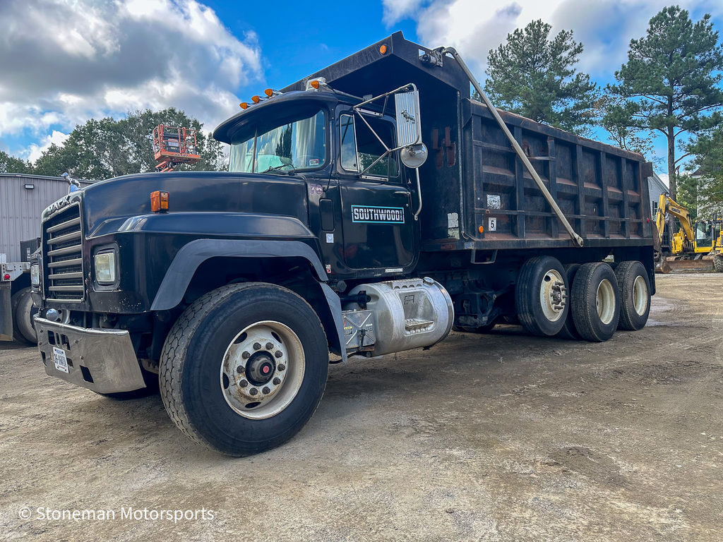 Used 2002 Mack RD688S For Sale in Ashland, VA - 5033766277 - Equipment ...