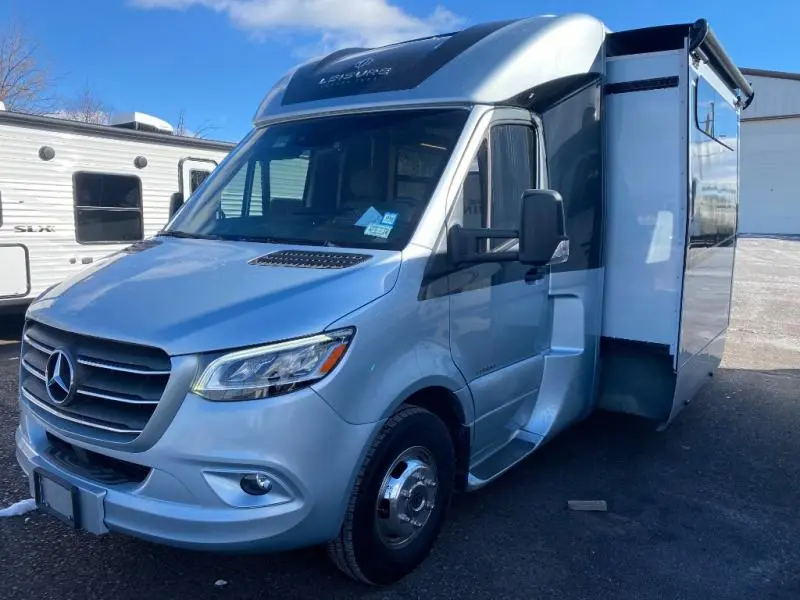 Leisure Travel Unity U24MB RVs For Sale - RV Trader