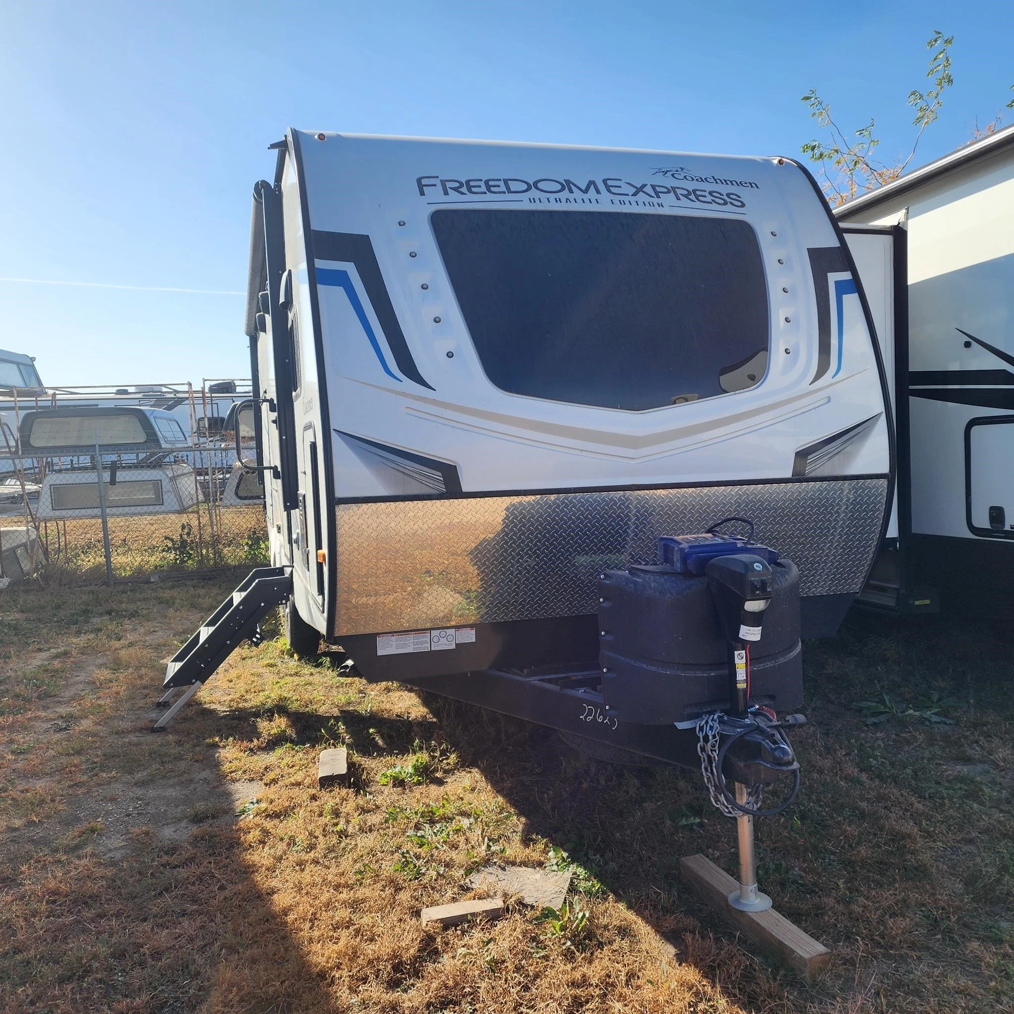 Coachmen Freedom Express Ultra Lite 259FKDS RVs For Sale - RV Trader