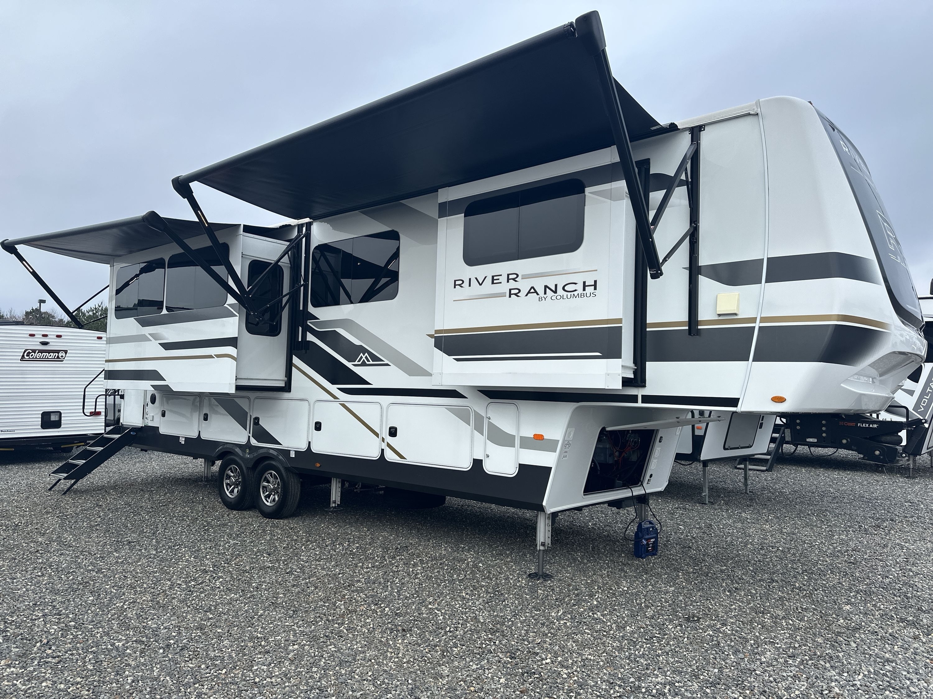 Palomino River Ranch 391MK Fifth Wheel Campers For Sale - RV Trader