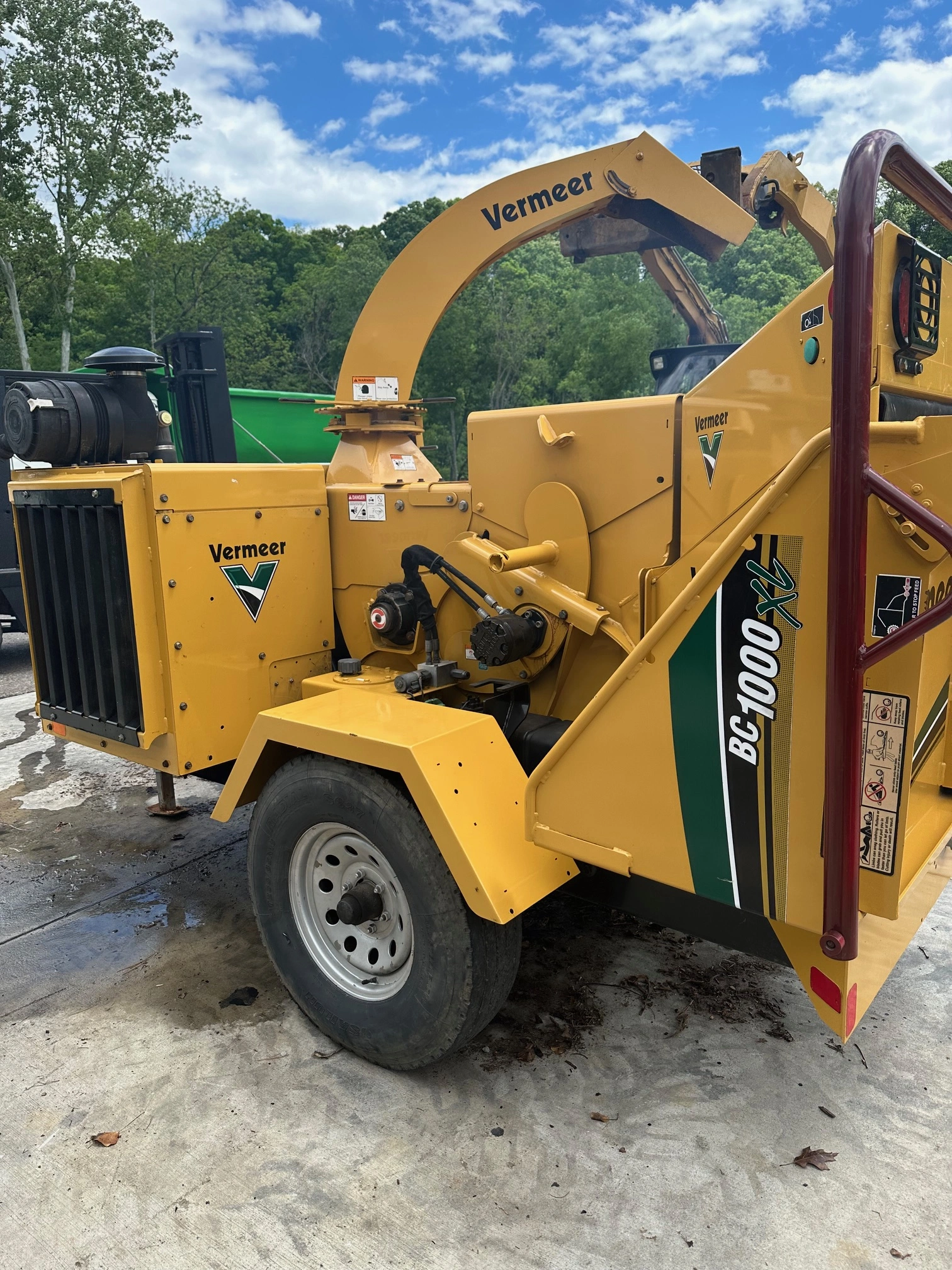 Bandit 12XP Chipper For Sale - Bandit 12XP Chipper - Equipment Trader