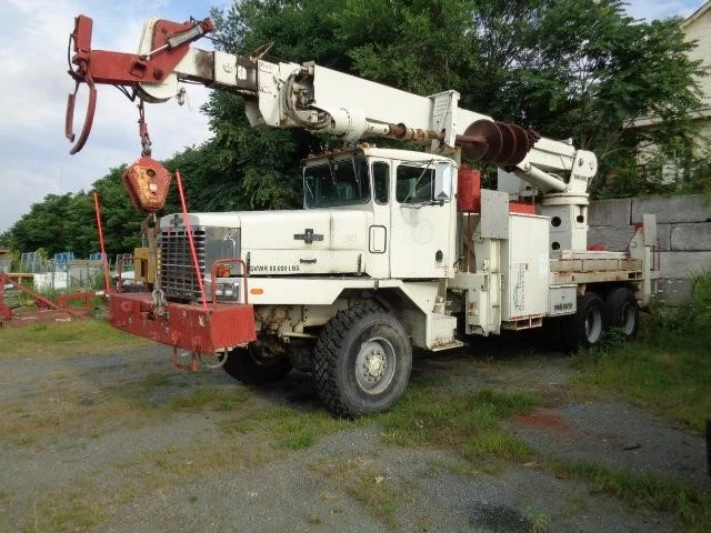 Digger Derricks For Sale - Equipment Trader