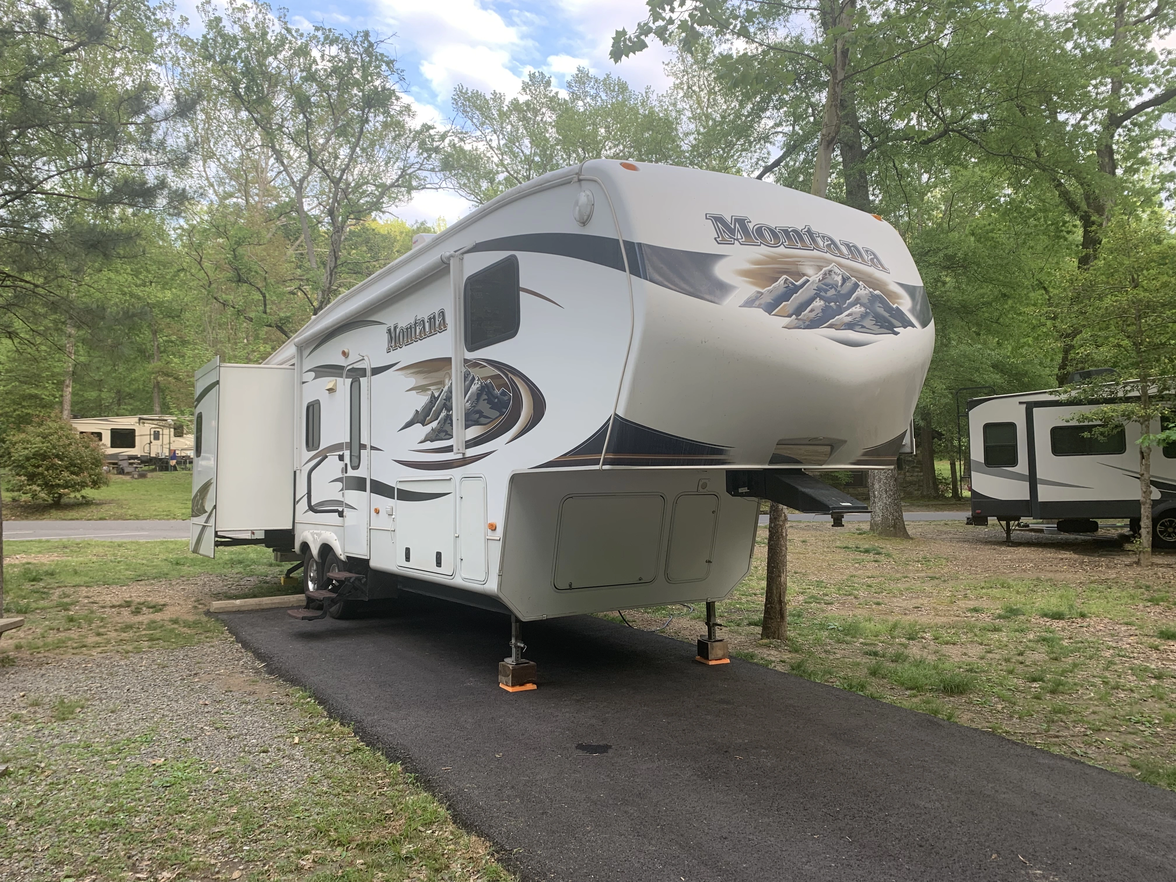 2011 Keystone Montana RVs For Sale - RV Trader