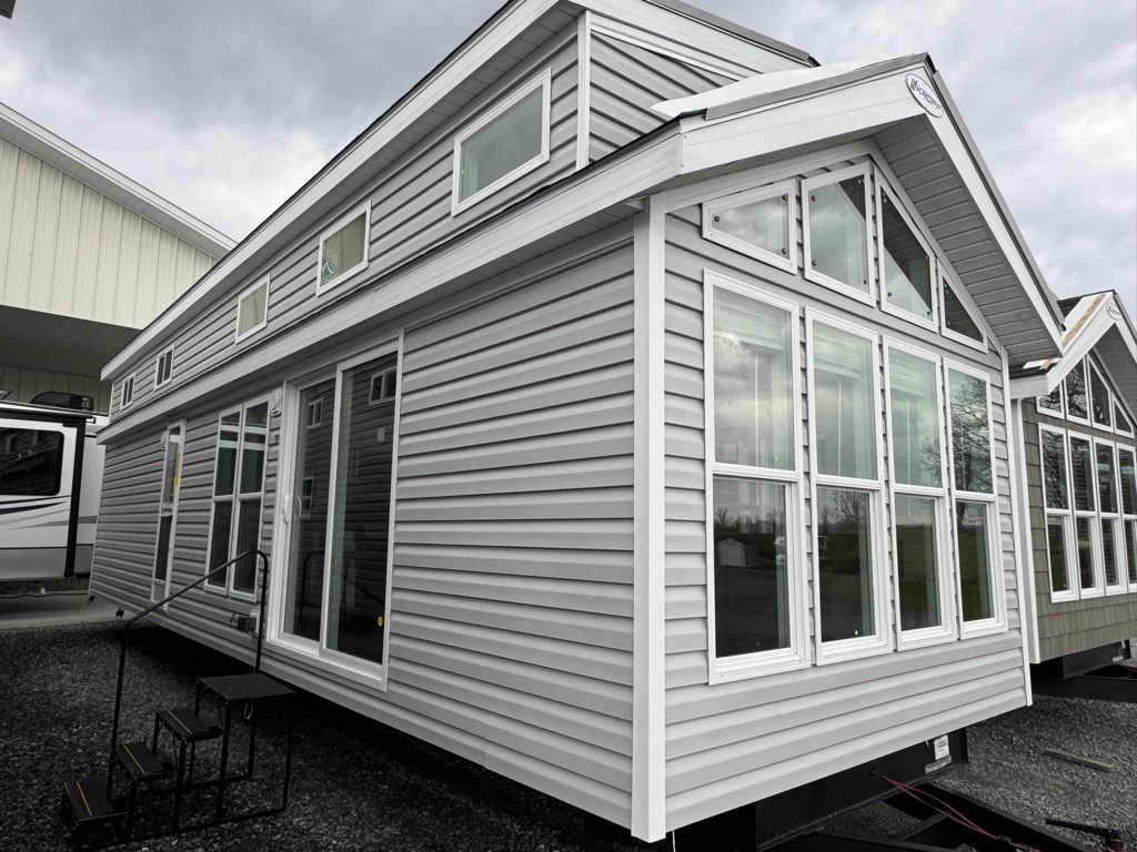 Kropf Lakeside Park Models For Sale - RV Trader