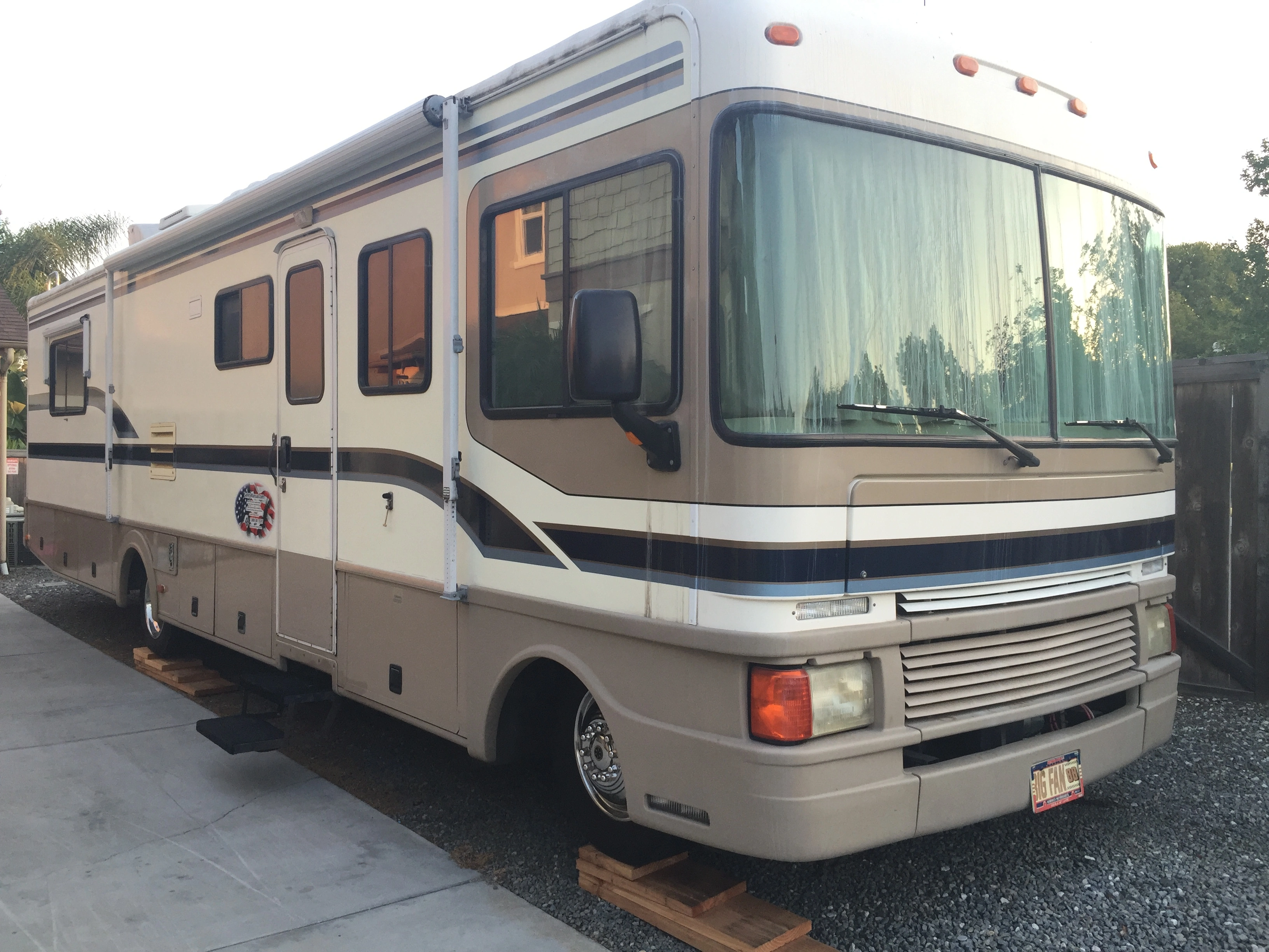 1980-1998 Fleetwood Bounder RVs For Sale - RV Trader