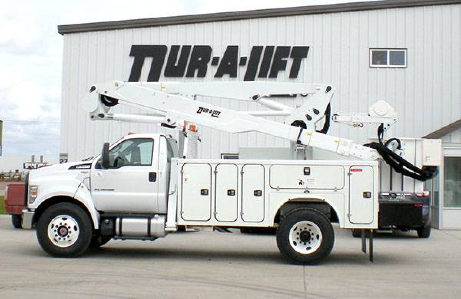 2023 Ford - New 2023 FORD Bucket Truck Homestead, FL