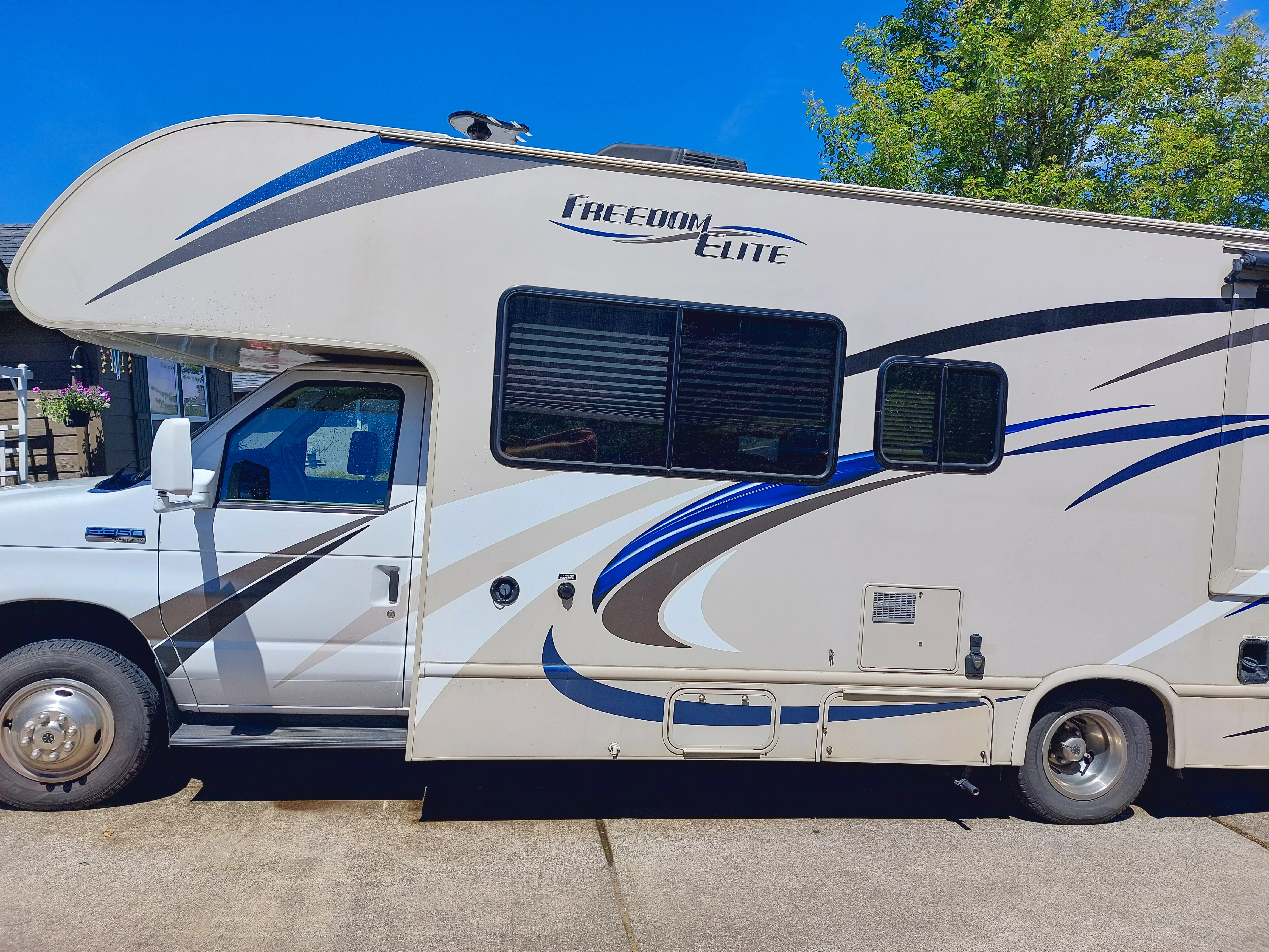 Thor Motor Coach Freedom Elite 26HE RVs For Sale - RV Trader