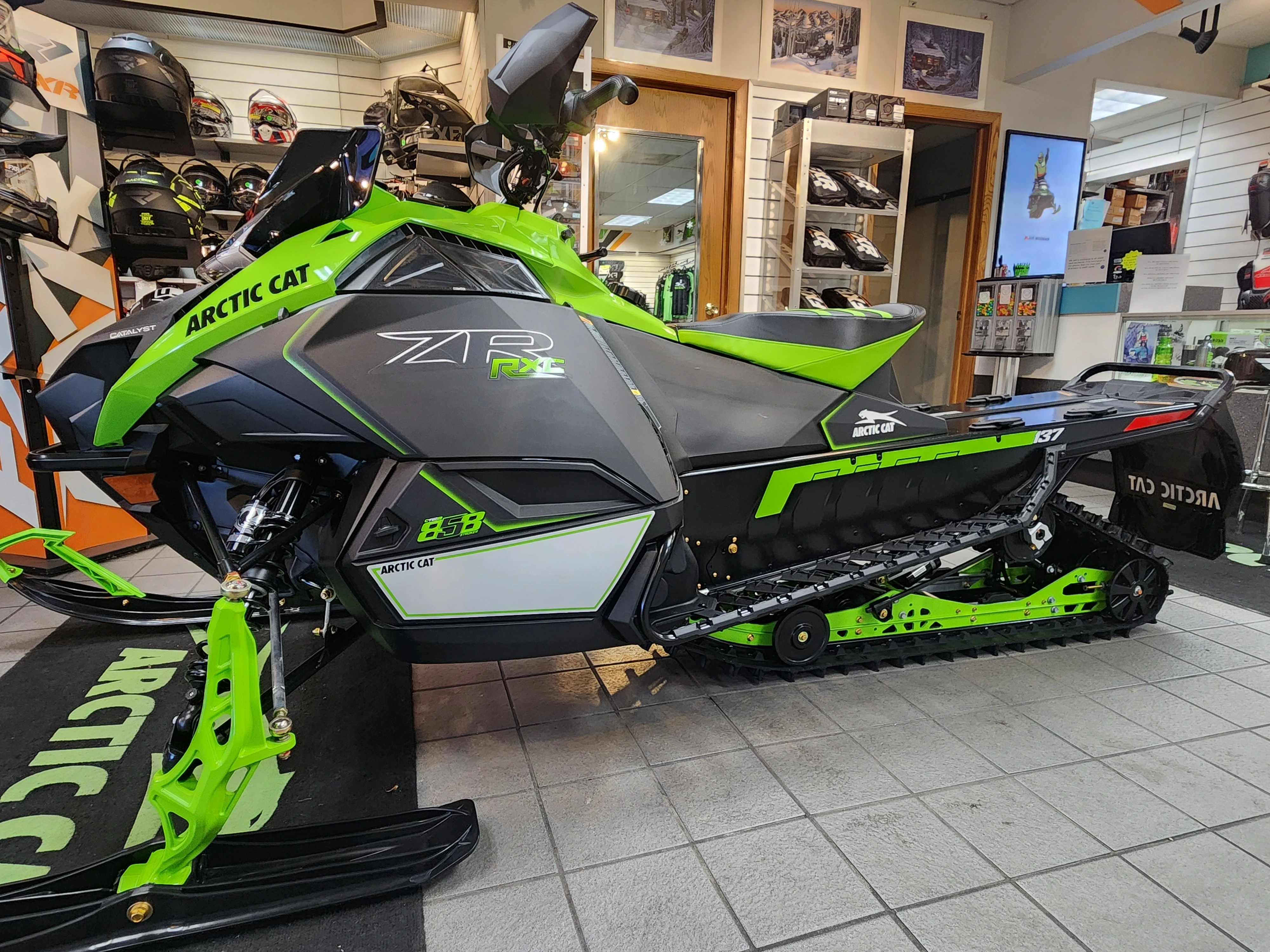 Zr 858 For Sale - Arctic Cat Snowmobiles - Snowmobile Trader