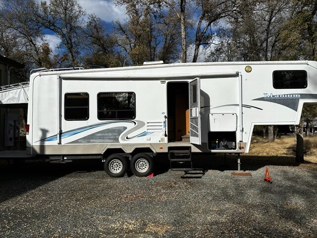 Glendale Titanium Fifth Wheel Campers For Sale - RV Trader