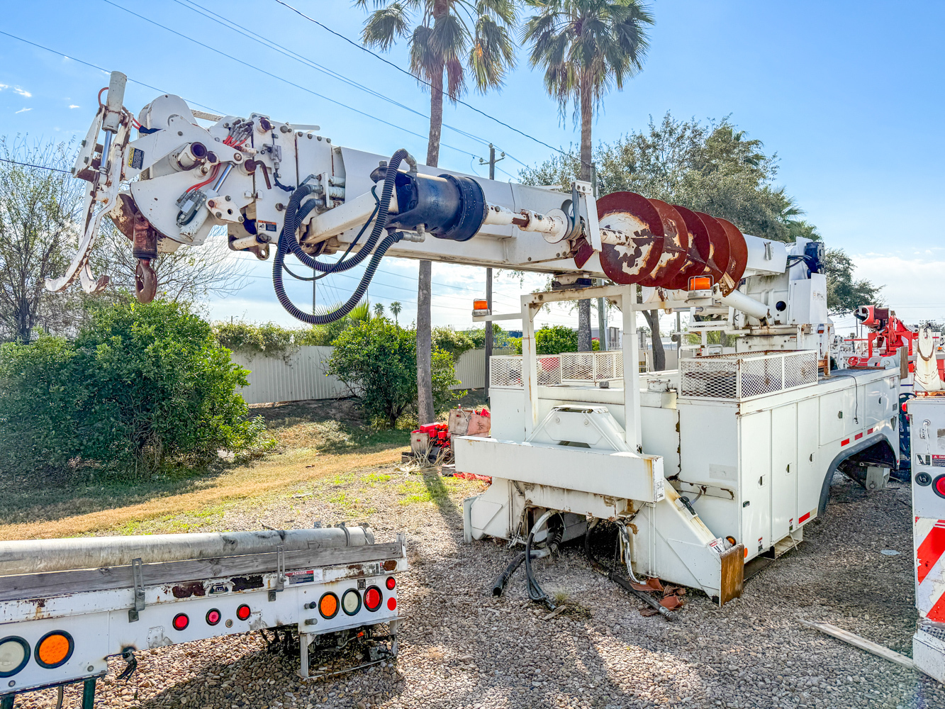 2009 Altec - Used 2009 ALTEC Truck Cranes TX