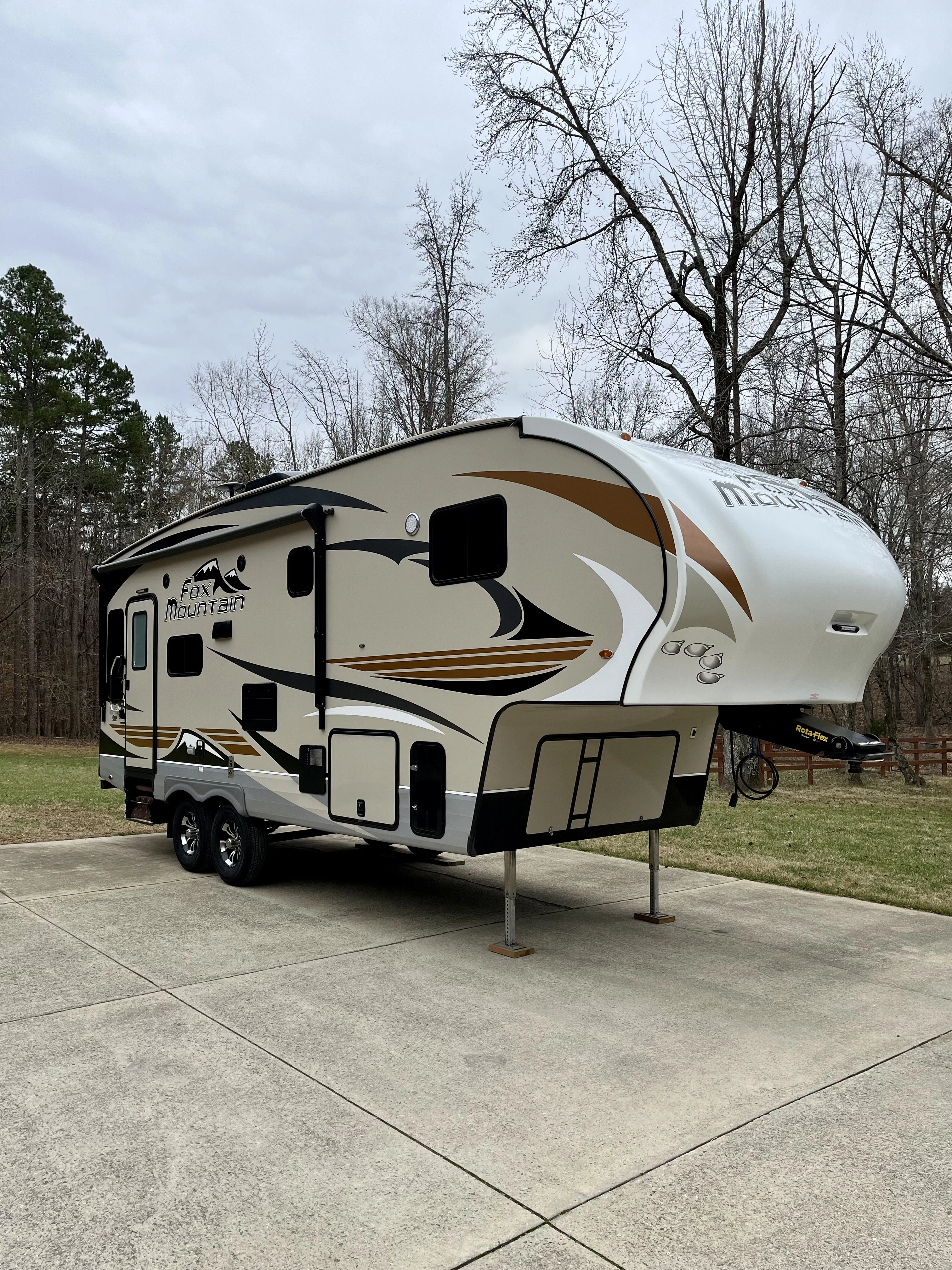 Northwood Mfg Fox Mountain 235RLS RVs For Sale - RV Trader