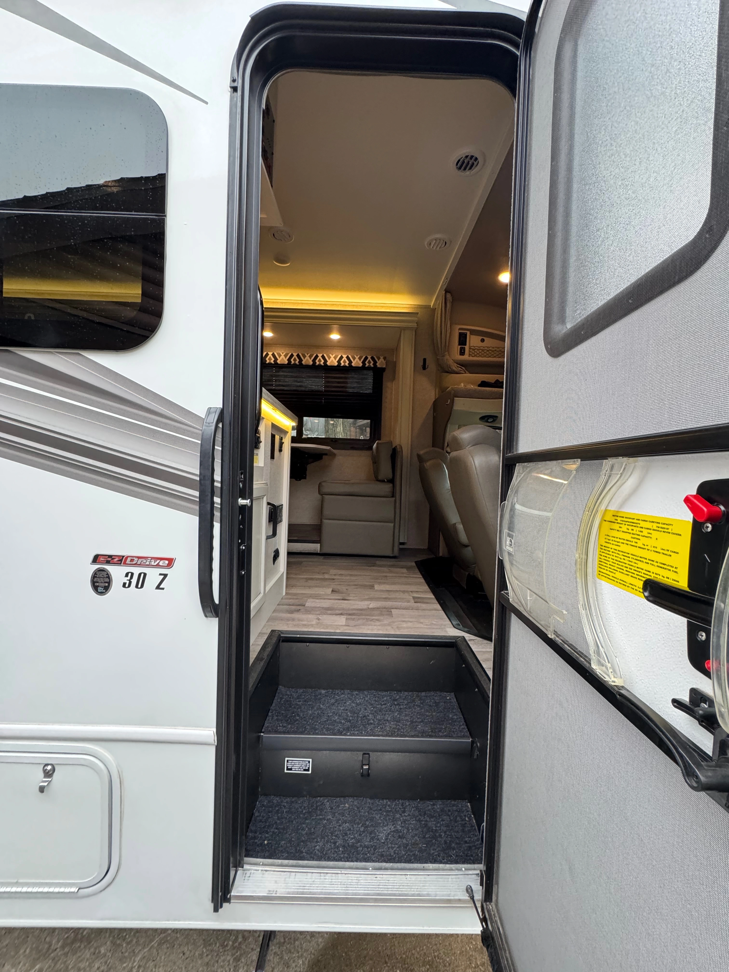 Entegra Coach Odyssey 30Z RVs For Sale - RV Trader