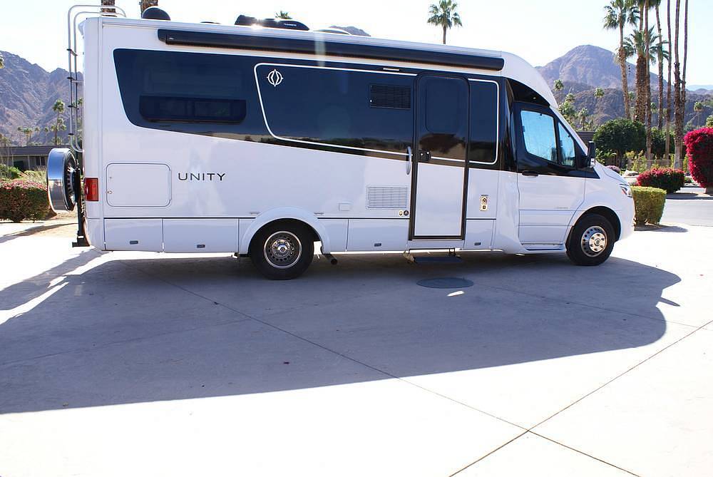 Leisure Travel Unity U24TB RVs For Sale - RV Trader