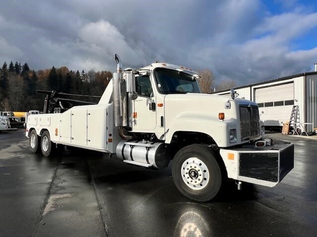 Class 8 Wrecker Tow Truck For Sale - Commercial Truck Trader