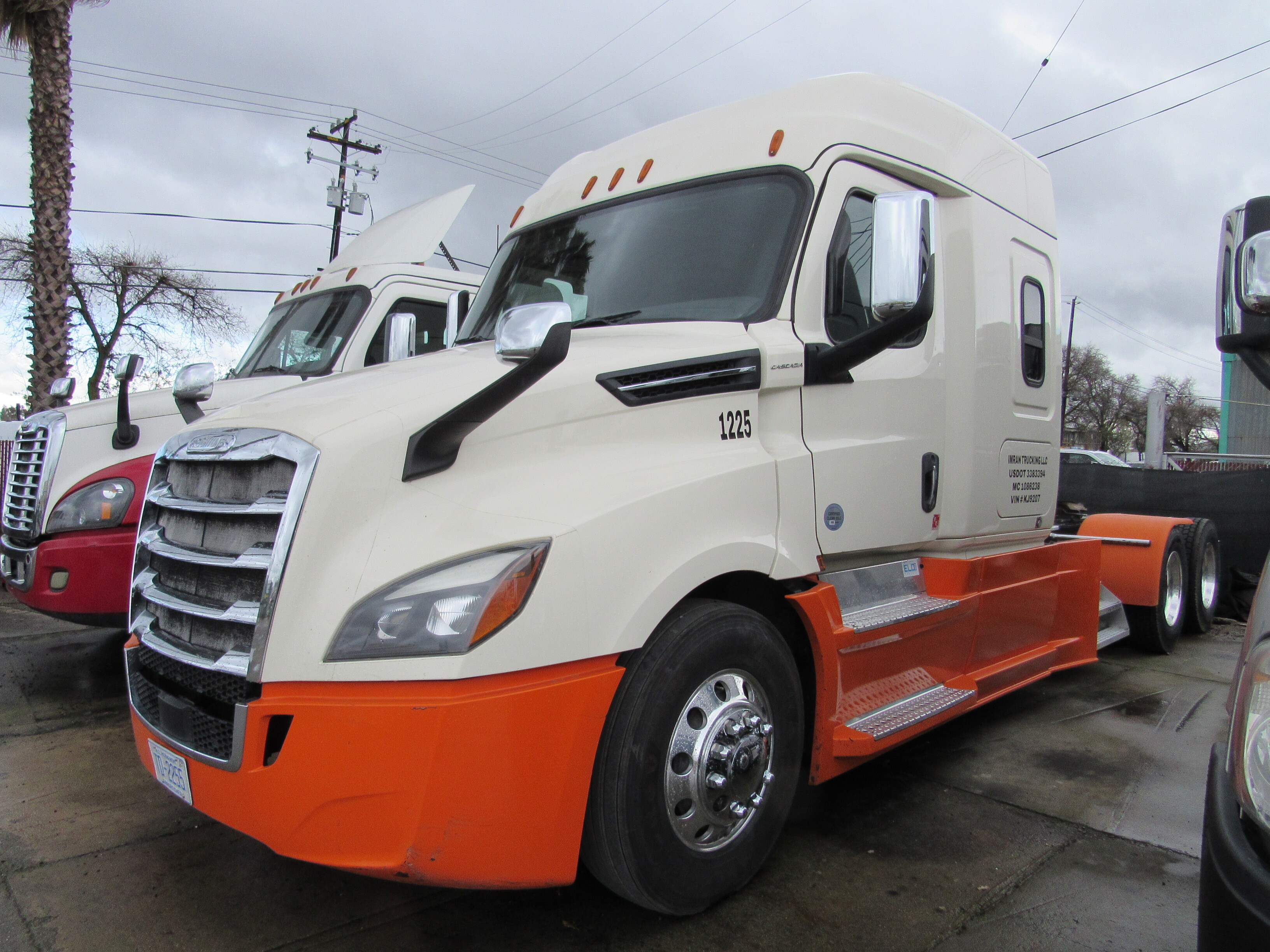 Used 2019 Freightliner Cascadia For Sale in West Sacramento, CA ...