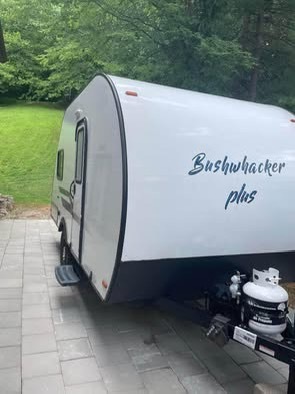 Braxton Creek Bushwhacker Plus 17BH Travel Trailer Campers For Sale ...